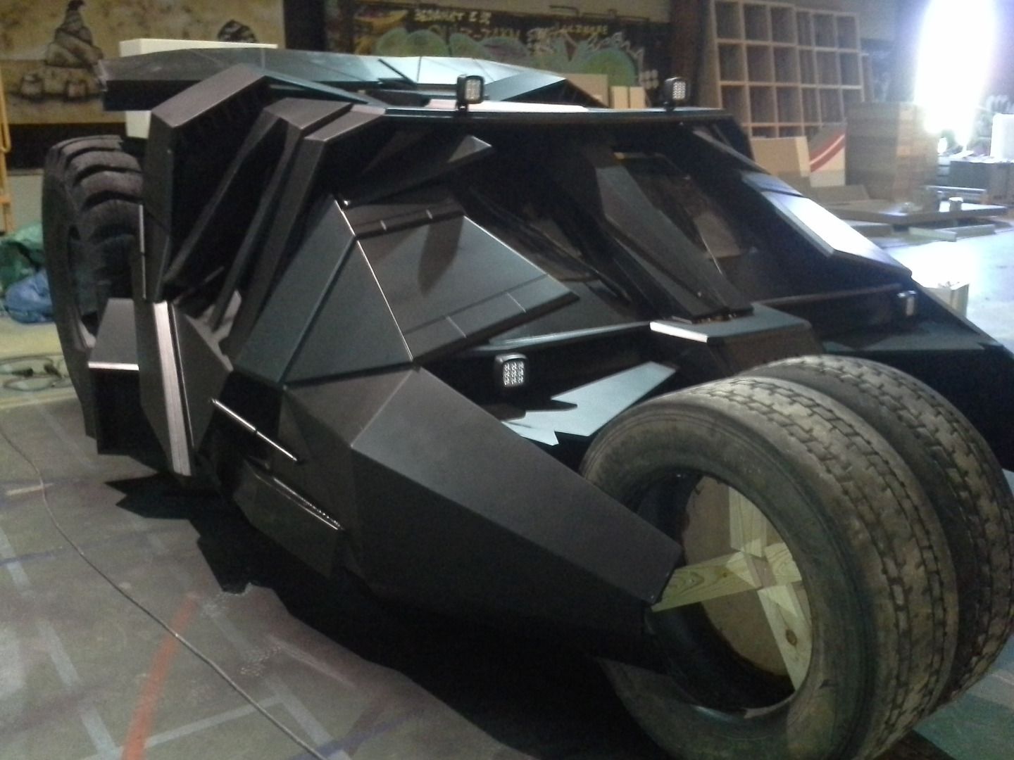 Batmobile Tumbler : 7 Steps (with Pictures) - Instructables