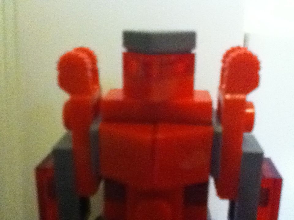 Mini Lego Pacific Rim Red Jaeger : 3 Steps - Instructables