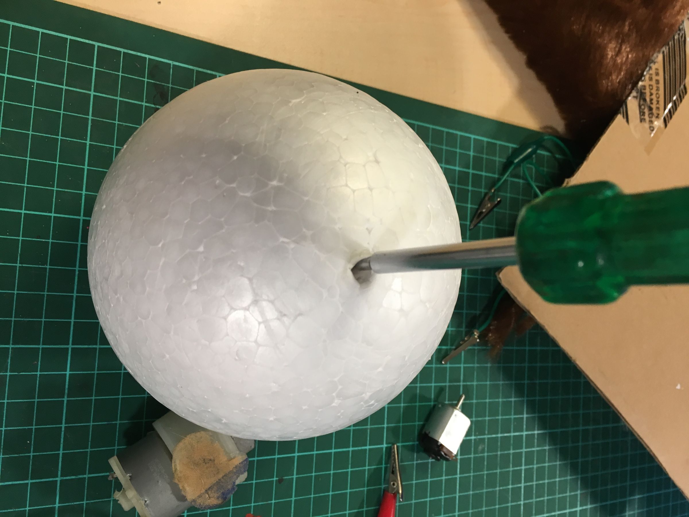 Spinning Eyeball : 5 Steps (with Pictures) - Instructables