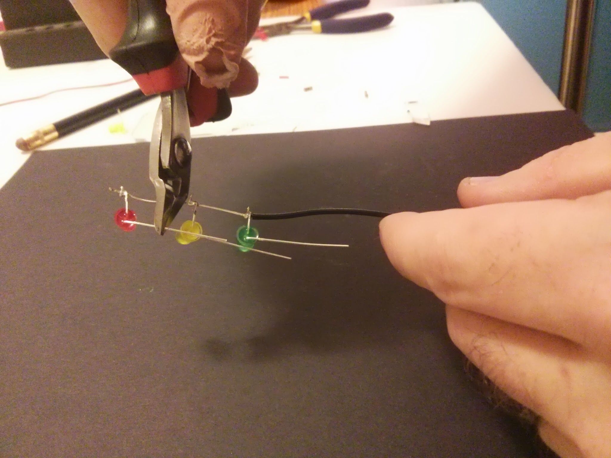 Arduino Traffic Light for Beginners : 25 Steps - Instructables