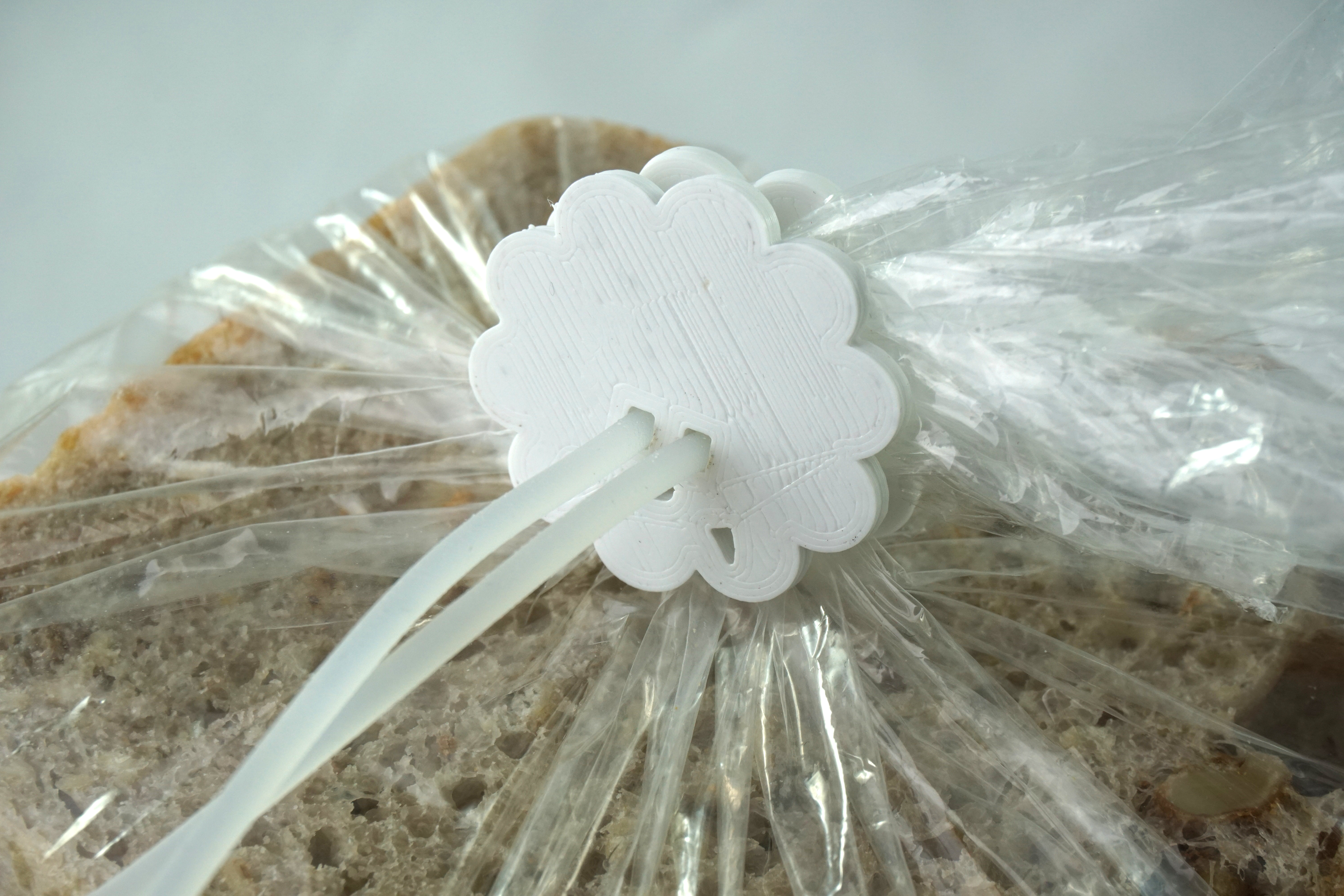 Simple Fastener: Practical Intro to 3D Modeling : 5 Steps (with ...