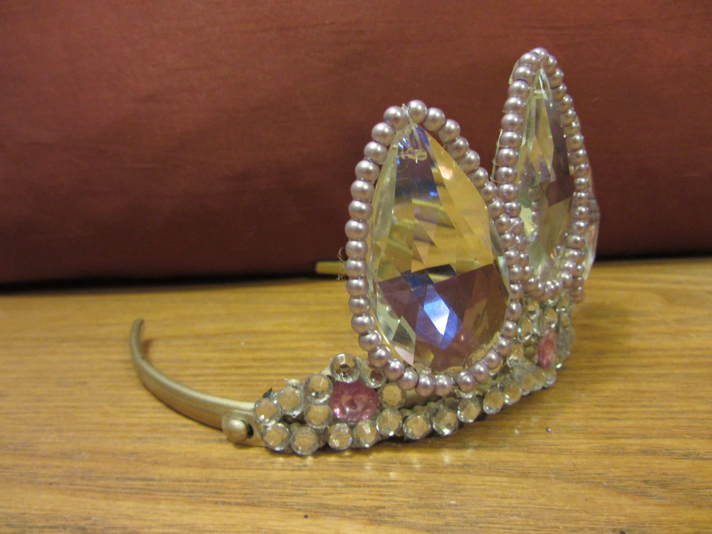 DIY Rapunzel Tiara : 9 Steps (with Pictures) - Instructables