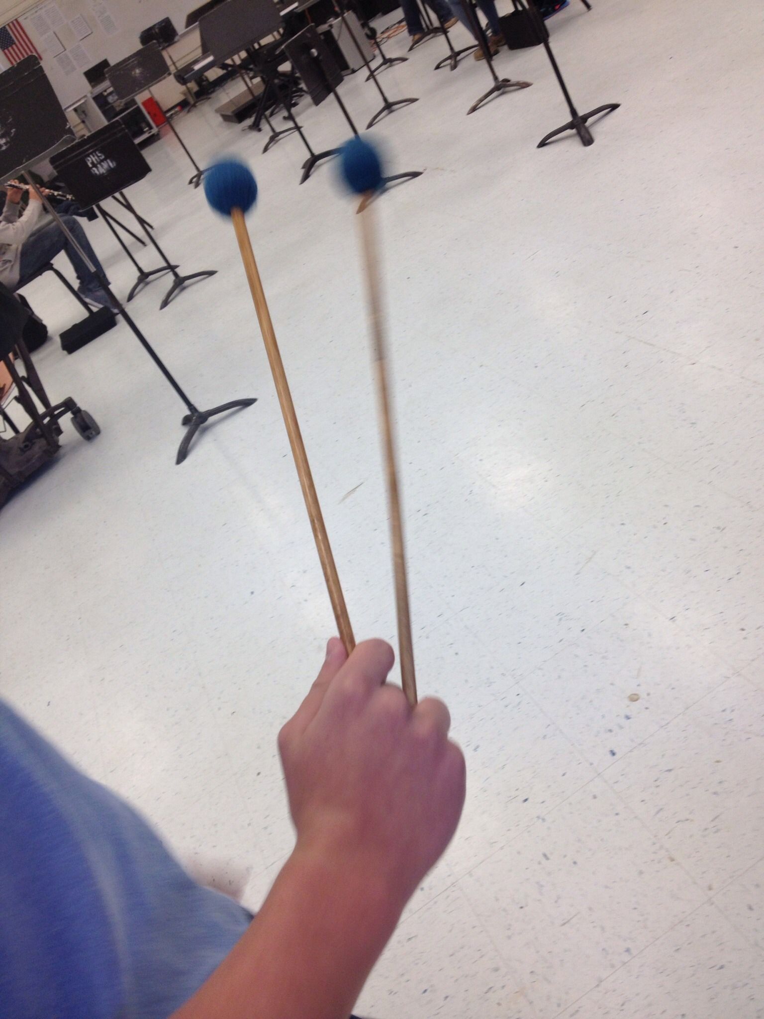 How to Hold Four Mallets Using Stevens Grip : 6 Steps - Instructables