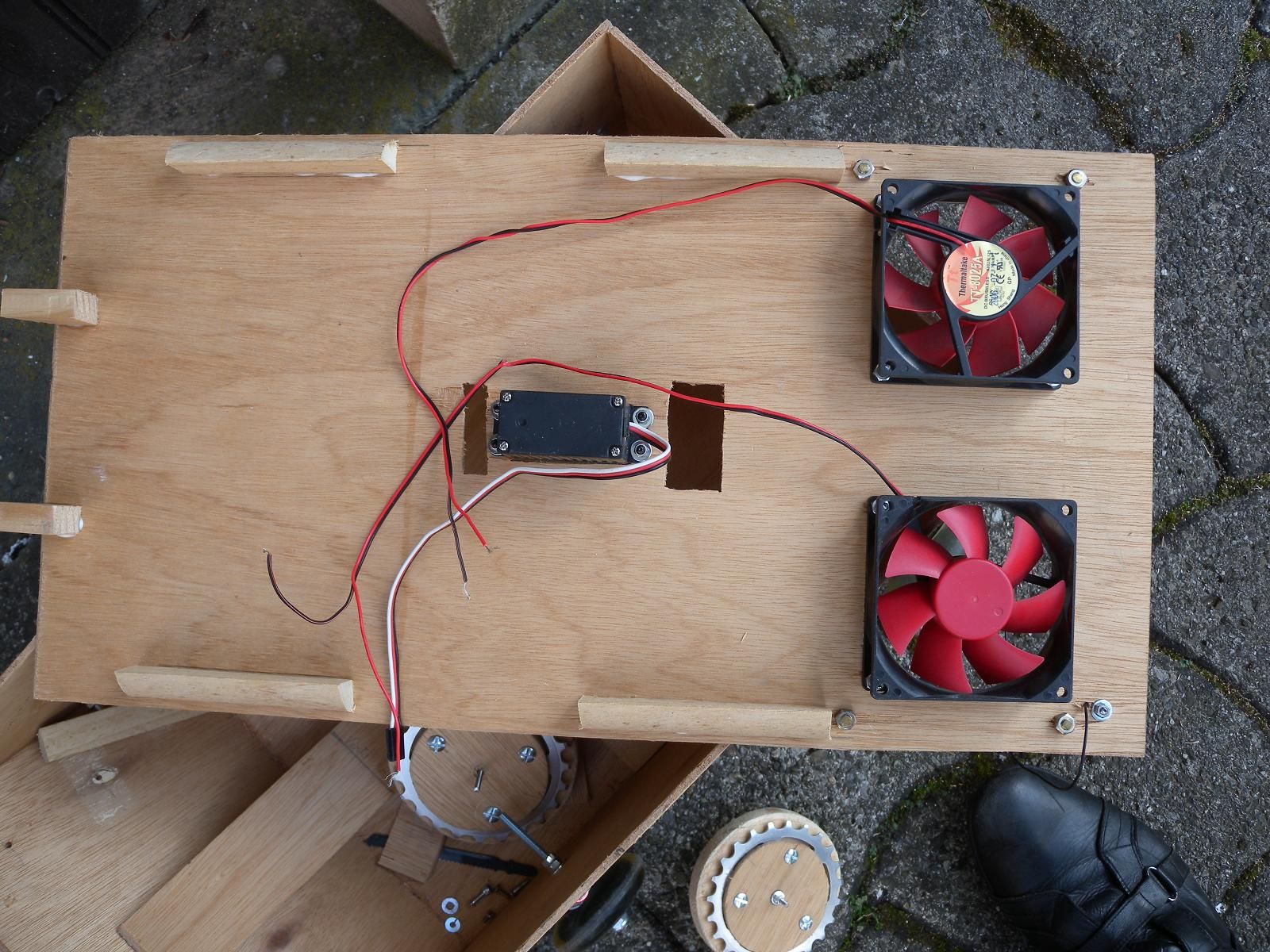 Biting Obstacles Autonomous Robot « Sanglier » (boar) : 8 Steps (with ...