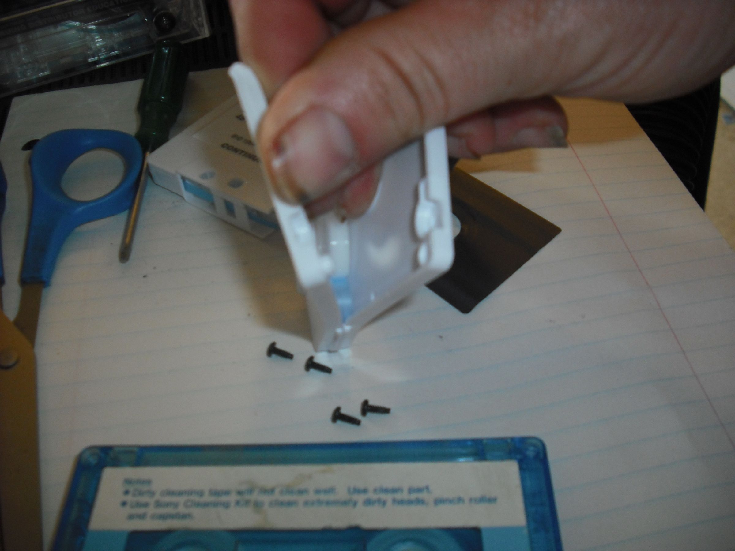 Jenffer a Jay's and How to Fix Broken Cassette Tapes - Instructables