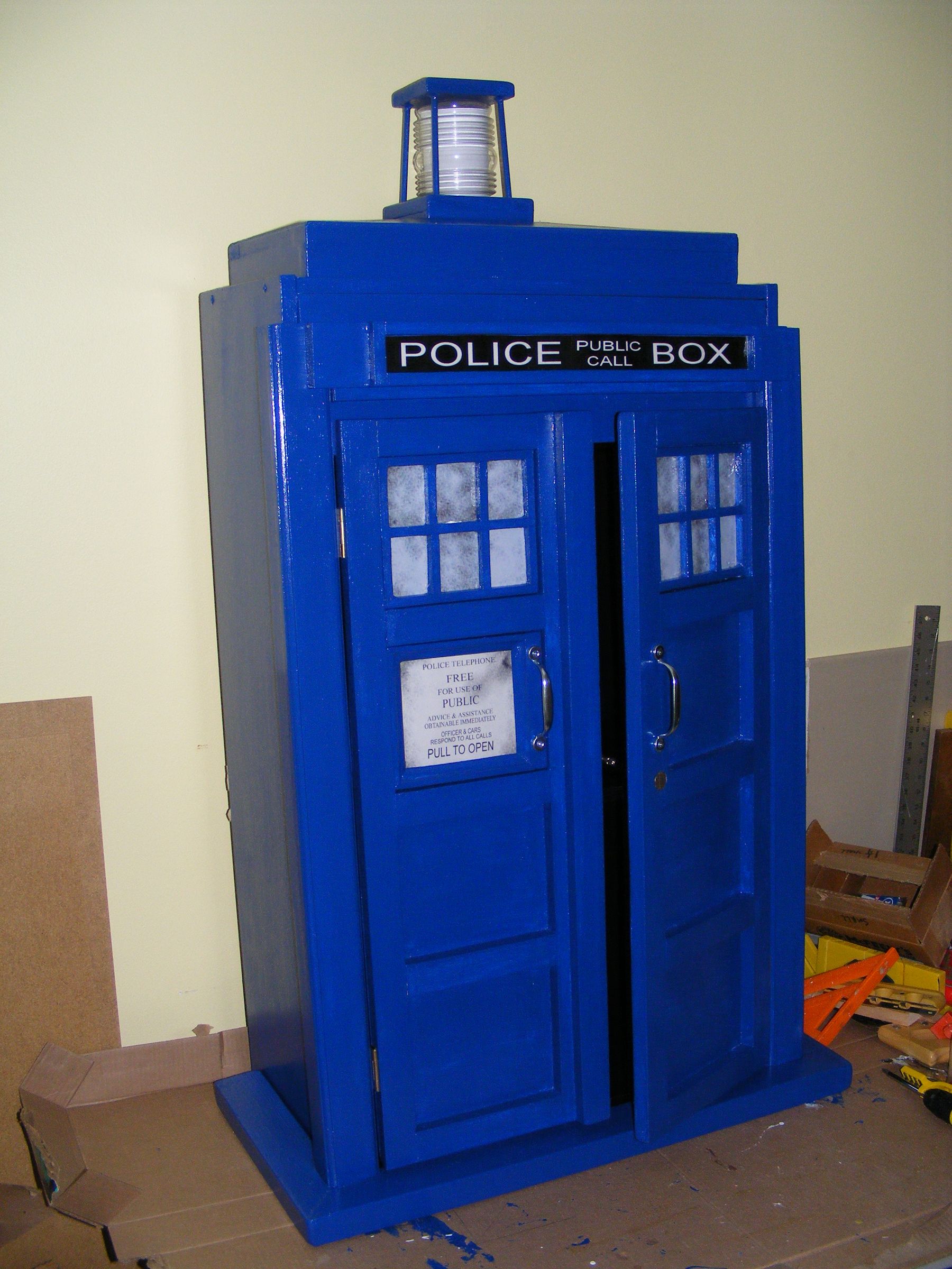TARDIS Bookcase Cupboard - Goodhart Maker Den of Unequity Storage ...