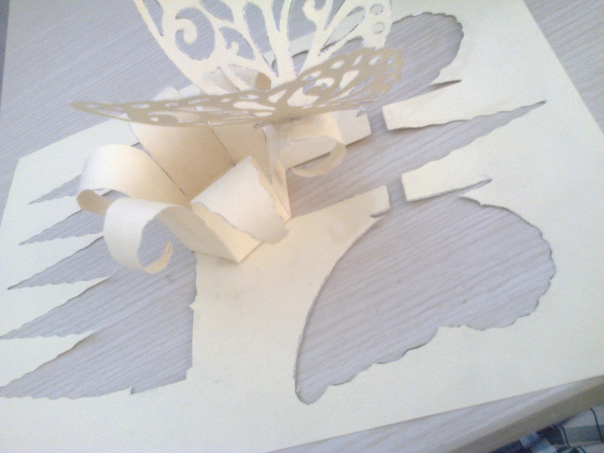 Simple But Amazing One Piece Paper Art : 5 Steps - Instructables