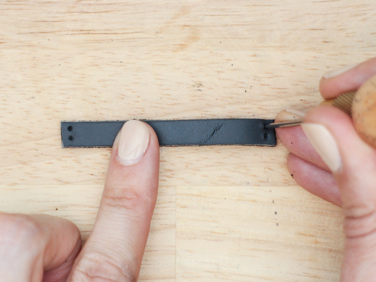 Leather Hardware: Buckles and Clasps : 9 Steps - Instructables