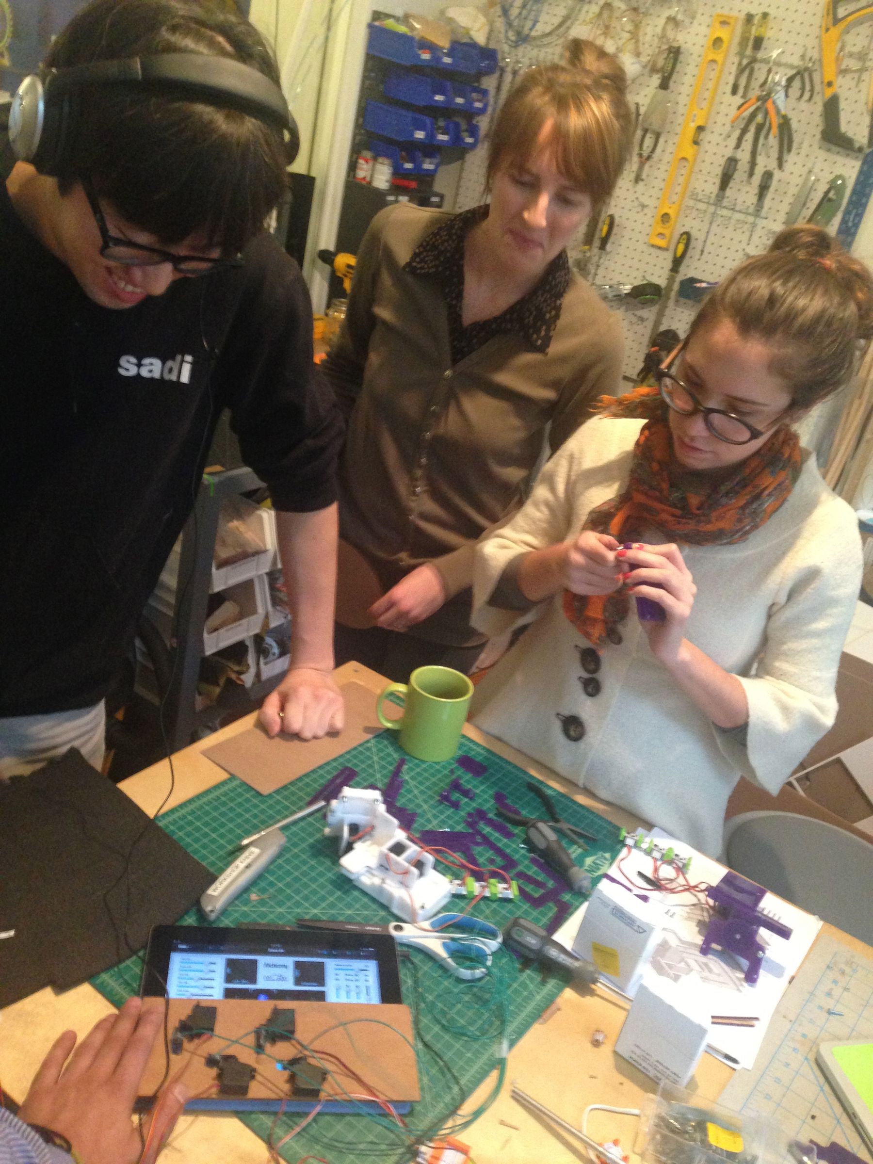 Robotic Music Player and Sequencer With LittleBits AKA Fruityloops IRL ...