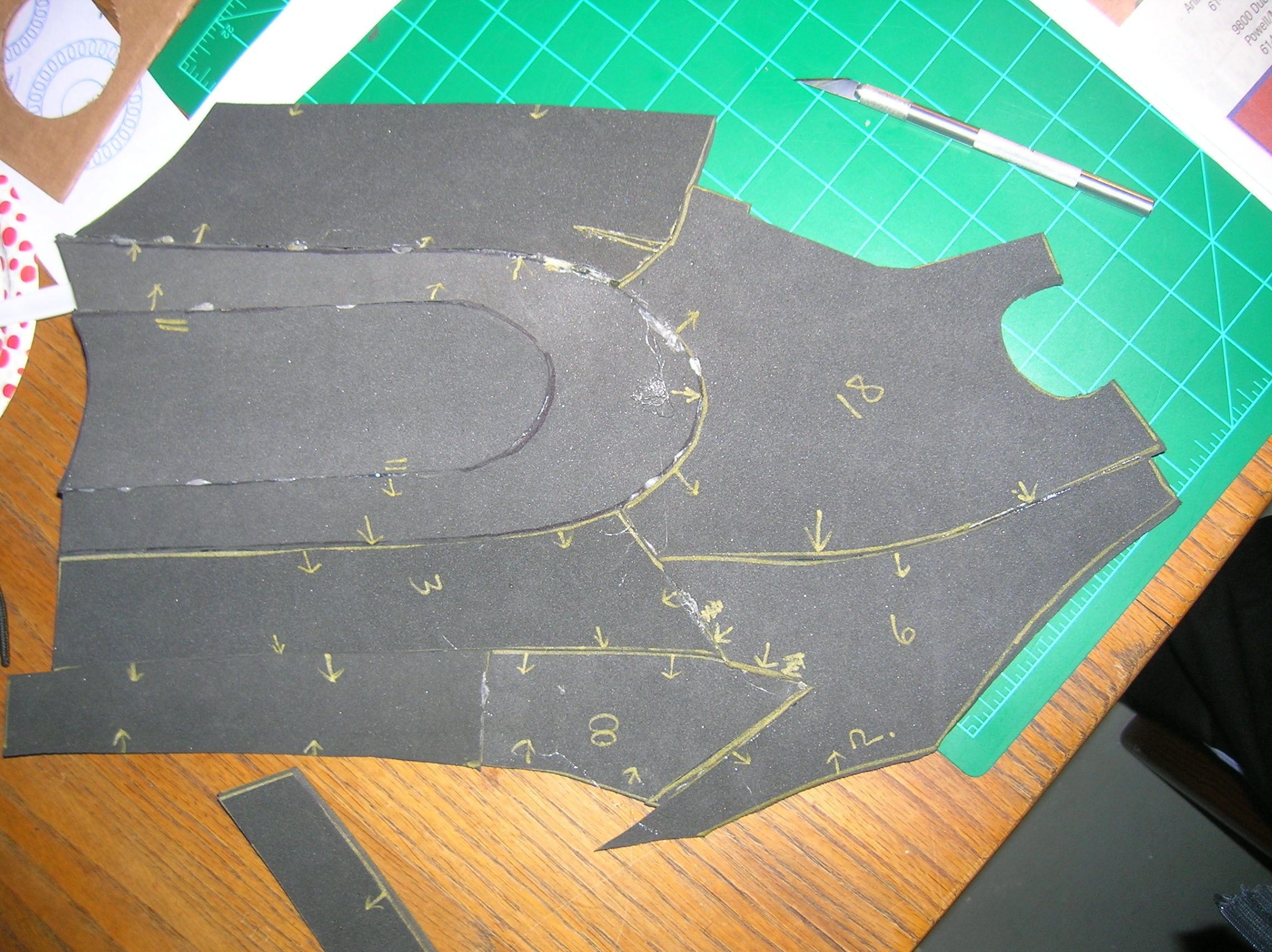 IRON MAN Costume : 7 Steps (with Pictures) - Instructables