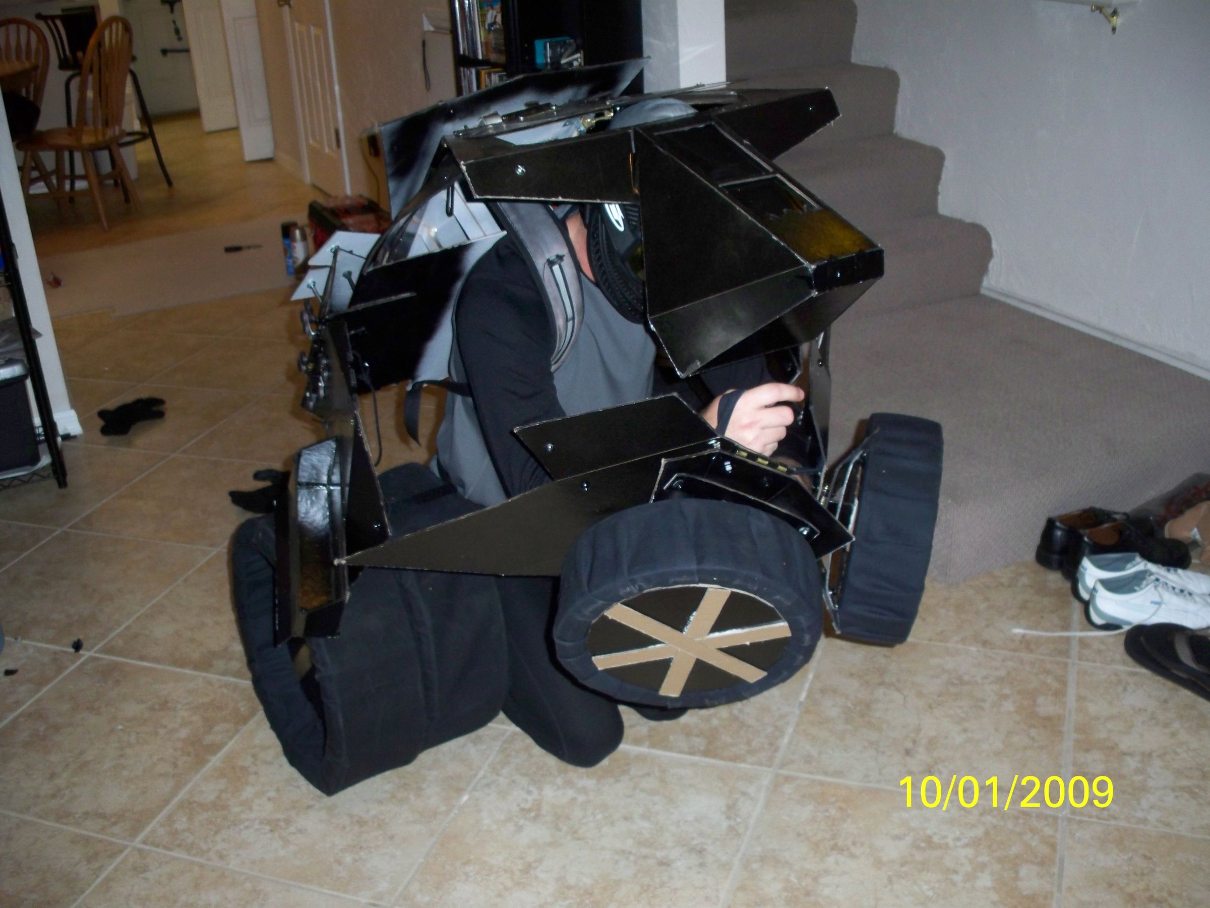 How to Make a Batmobile Transformer Costume : 8 Steps - Instructables