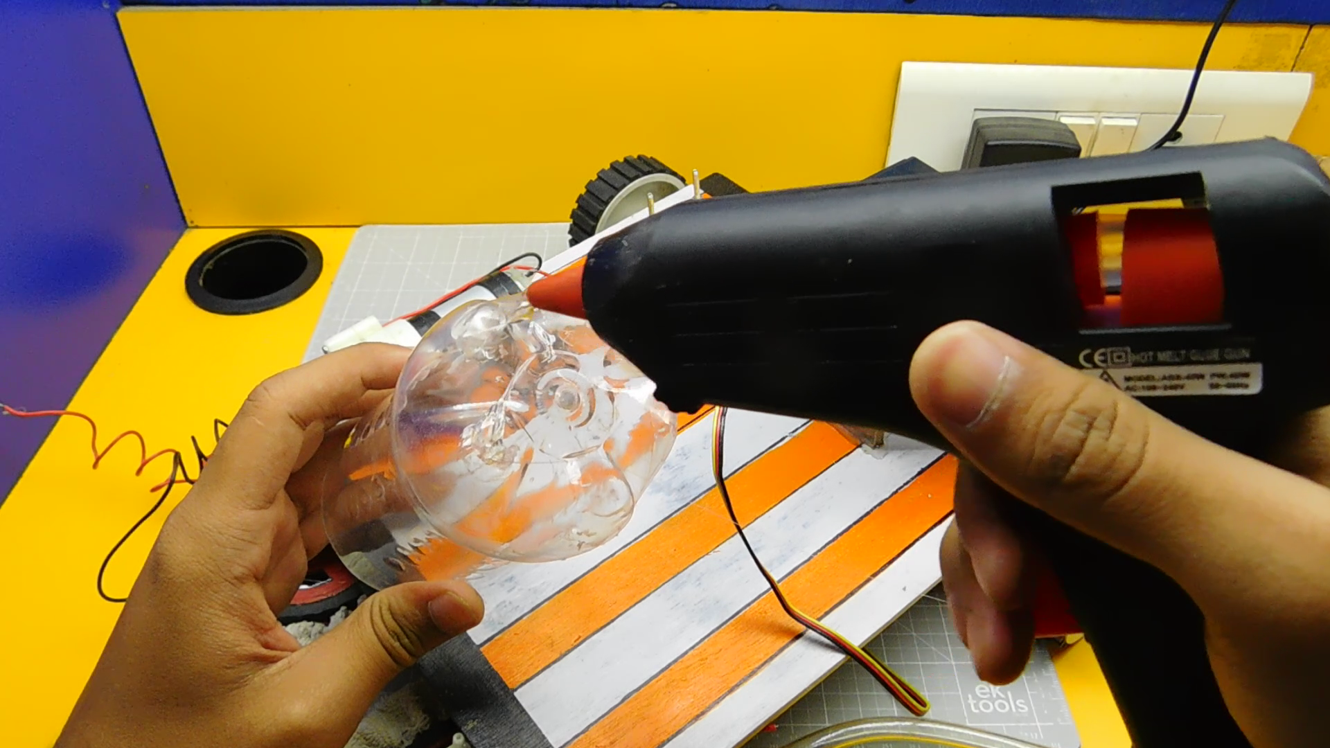 CleanSweep- the Floor Cleaning Robot! : 12 Steps (with Pictures ...