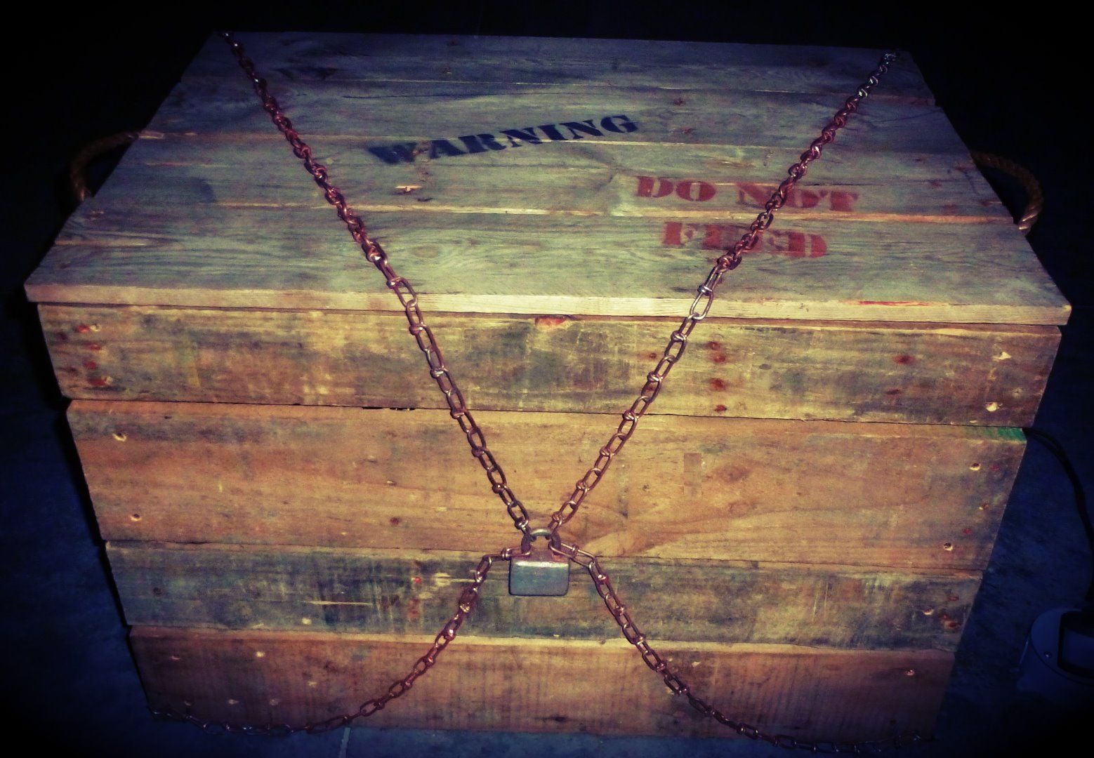 Monster in a Box, Haunted House Halloween Prop : 6 Steps (with Pictures ...