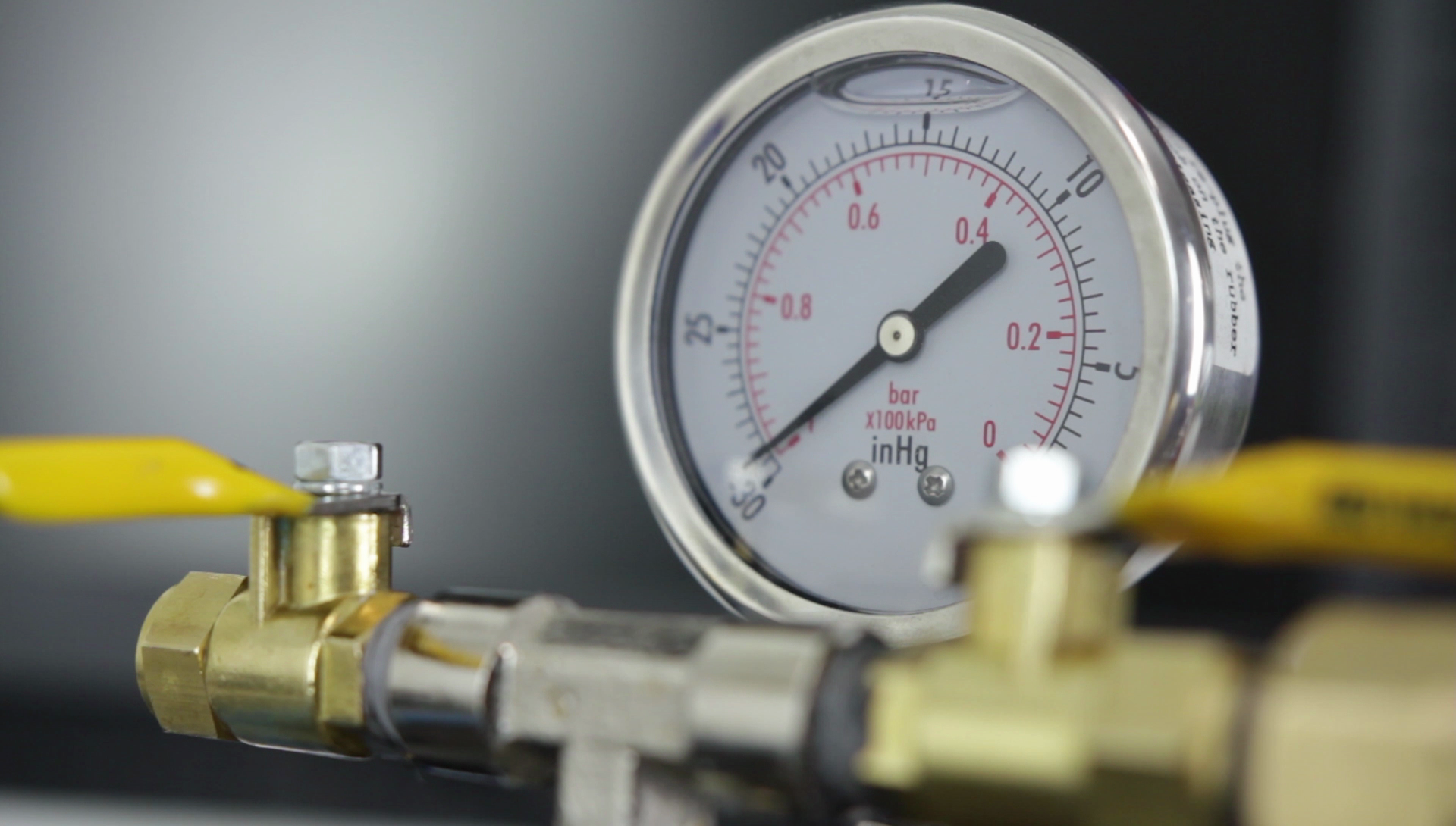 How to Make a Vacuum Chamber : 6 Steps (with Pictures) - Instructables