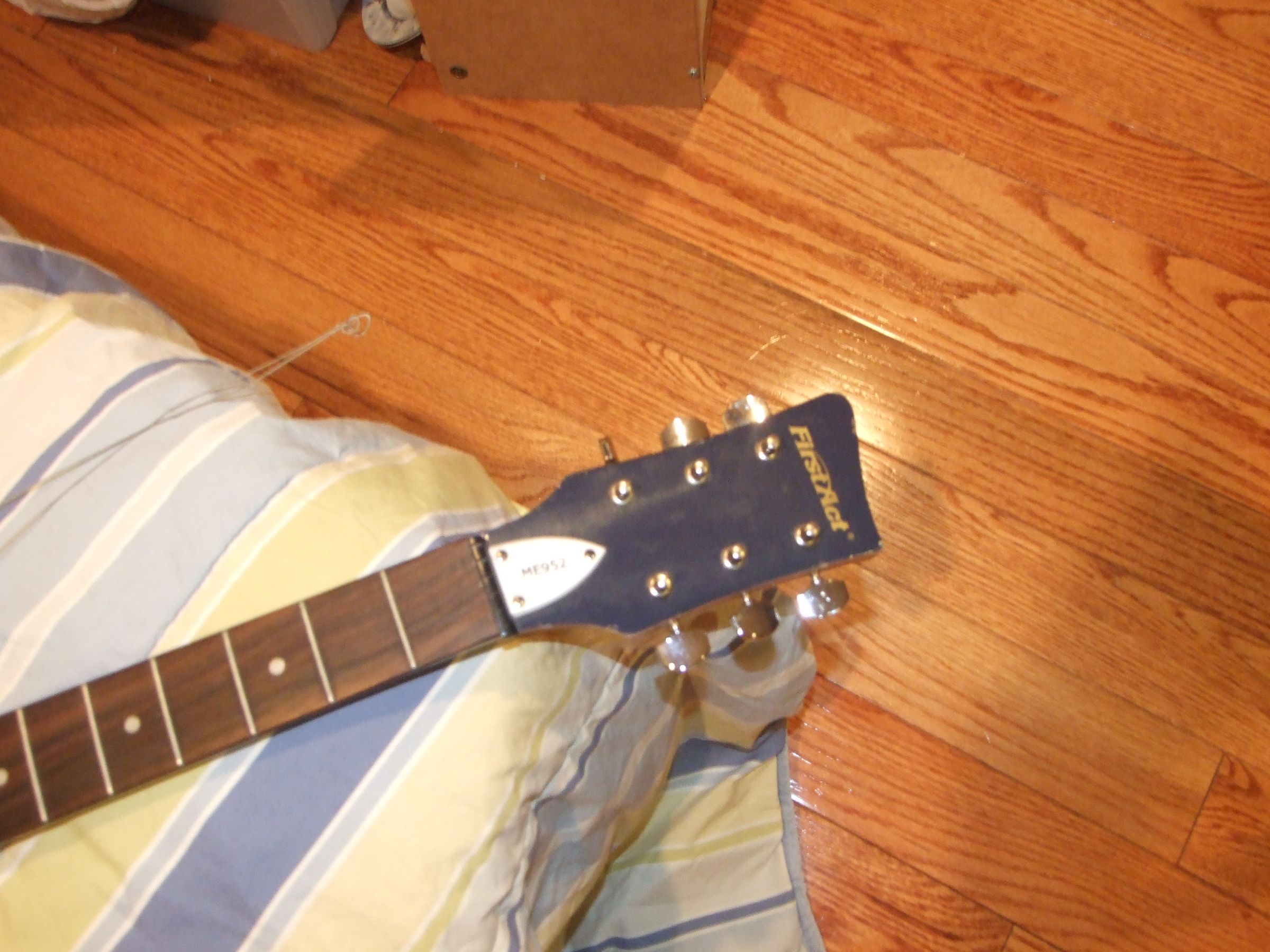 Refinishing a Crappy Guitar : 4 Steps - Instructables
