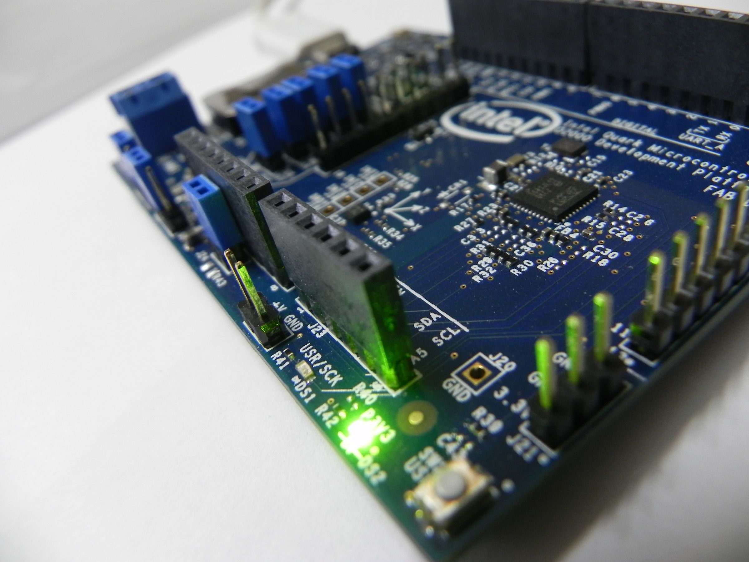 Blink LED Test on Intel Quark D2000 Development Board : 5 Steps (with ...