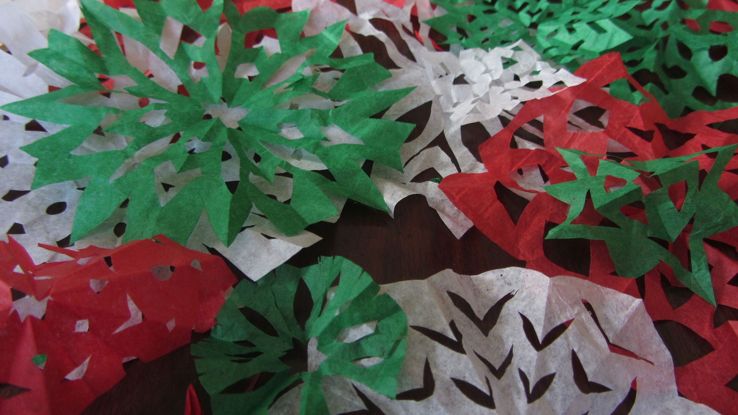 Tissue Paper Snowflake Cards : 3 Steps (with Pictures) - Instructables