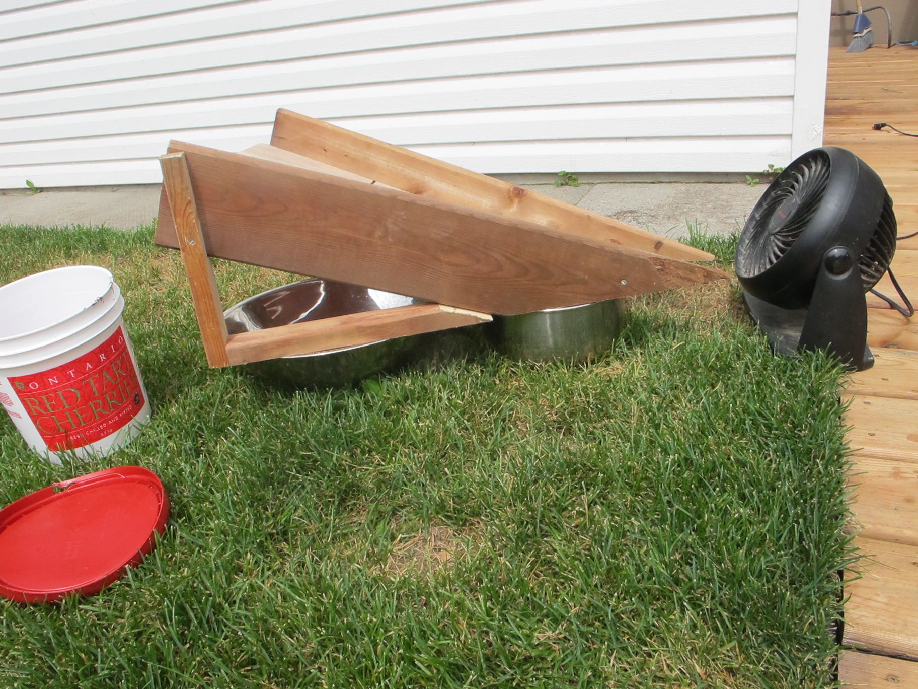 Blueberry Cleaner/sorter : 4 Steps - Instructables