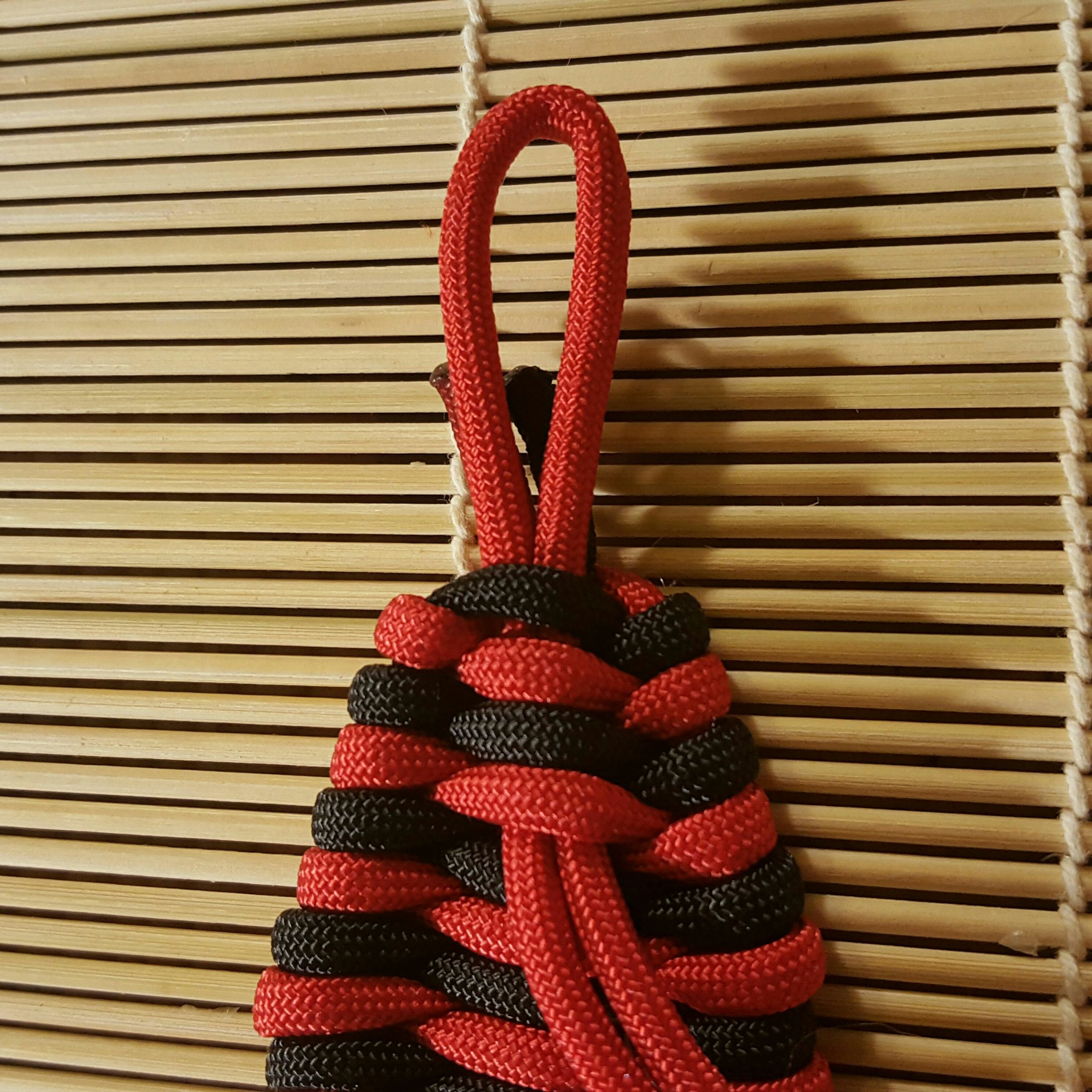 Paracord Snake : 10 Steps (with Pictures) - Instructables