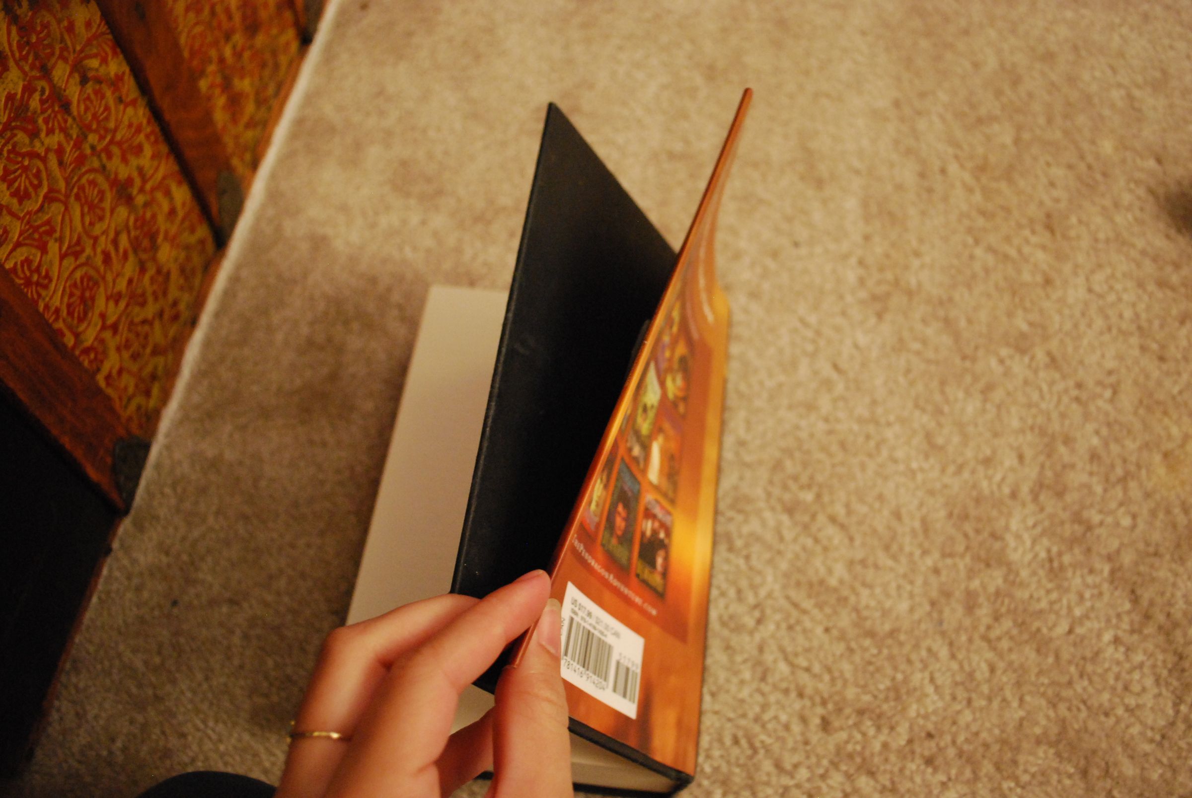 How to Make an Invisible Bookshelf (Without Ruining a Book!) : 9 Steps ...