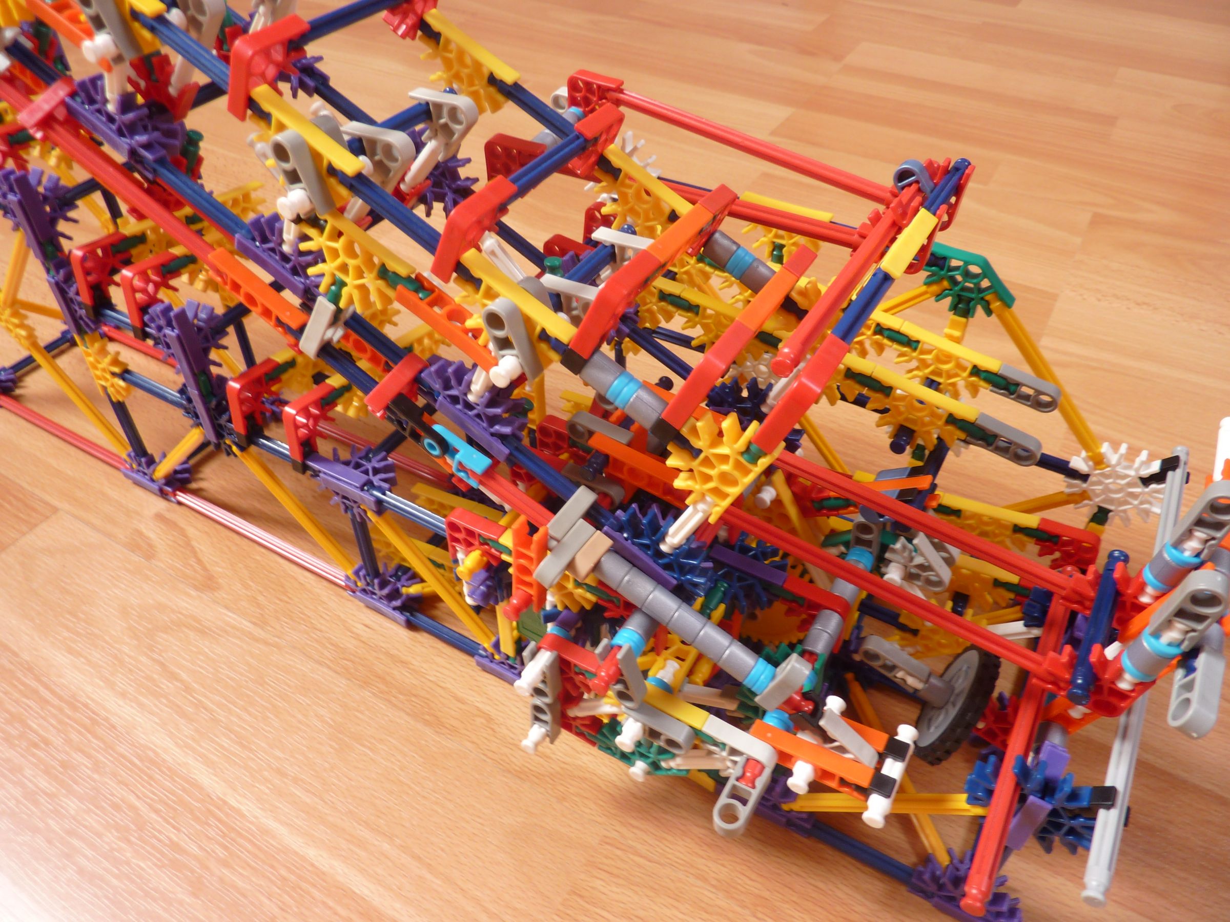 Shadow Separator, a Knex Ball Machine Path Separator : 10 Steps - Instructables
