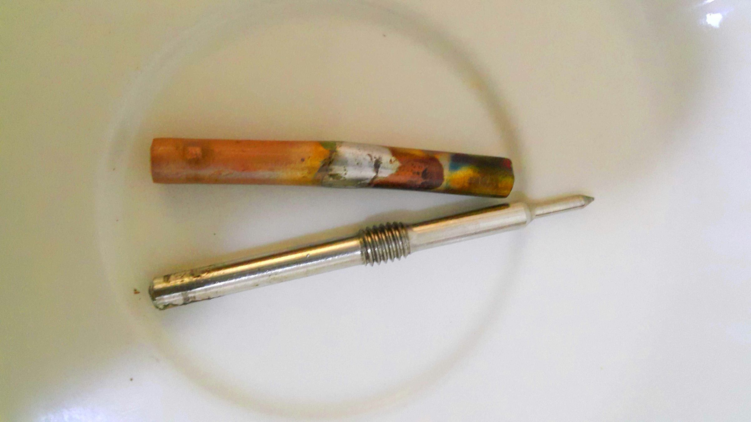 Repairing the Handle of a Refrigerant Can Tap. : 5 Steps (with Pictures ...