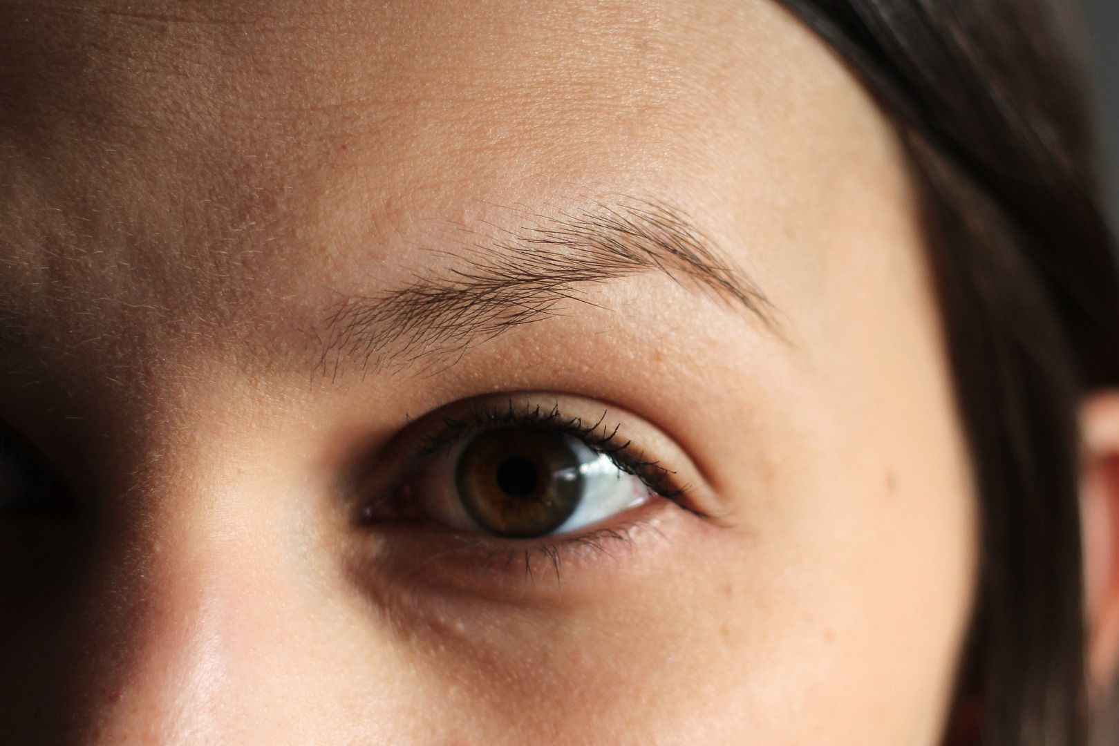 How to Trim Your Eyebrows : 3 Steps (with Pictures) - Instructables