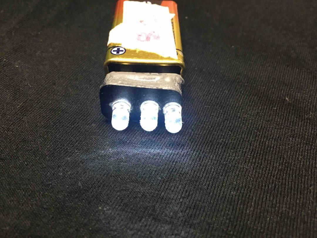 DIY 9 Volt LED Emergency/Backpack Flash Light : 10 Steps - Instructables