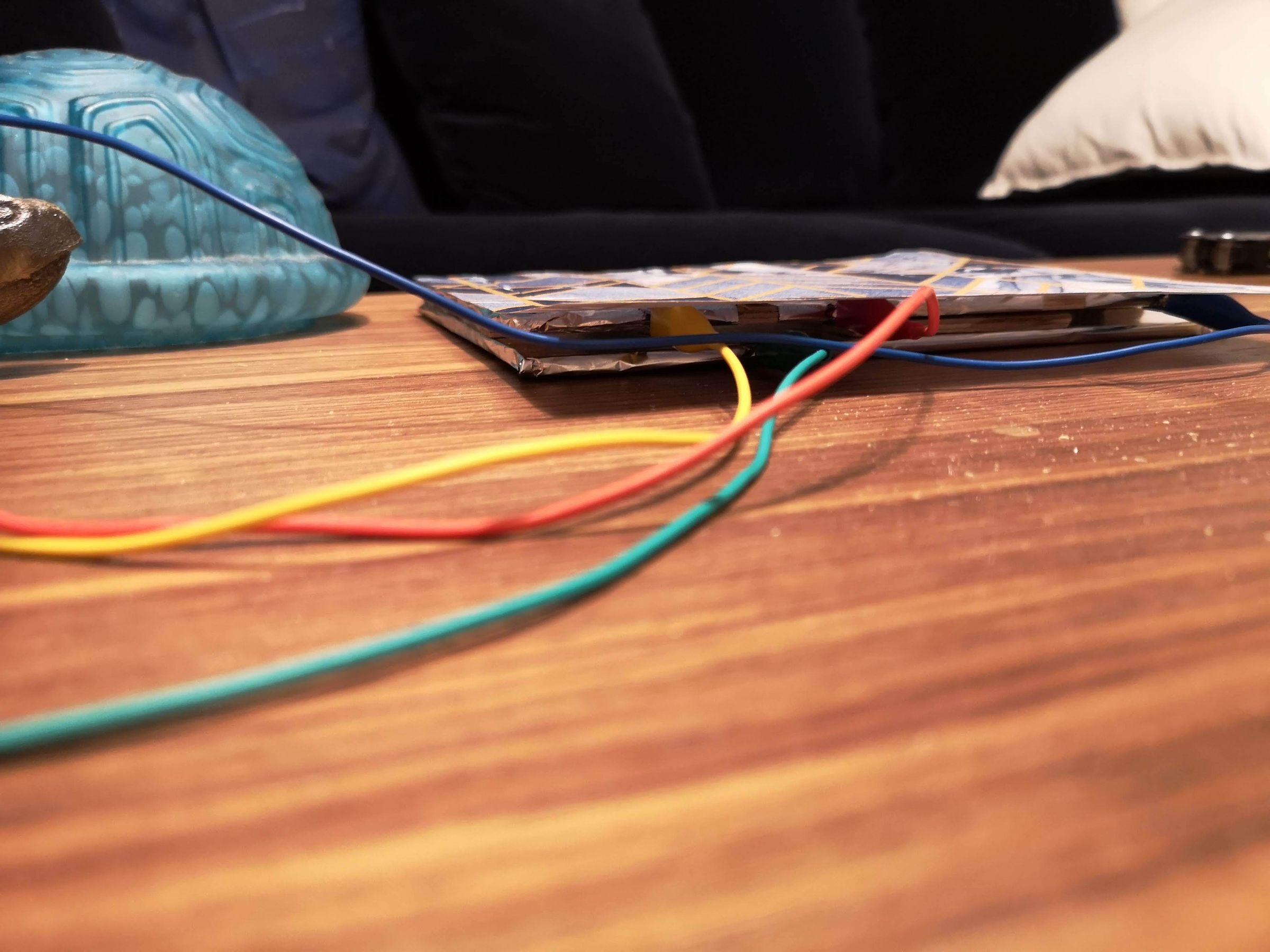 Makey Makey Remote for Binge Watching : 8 Steps (with Pictures ...