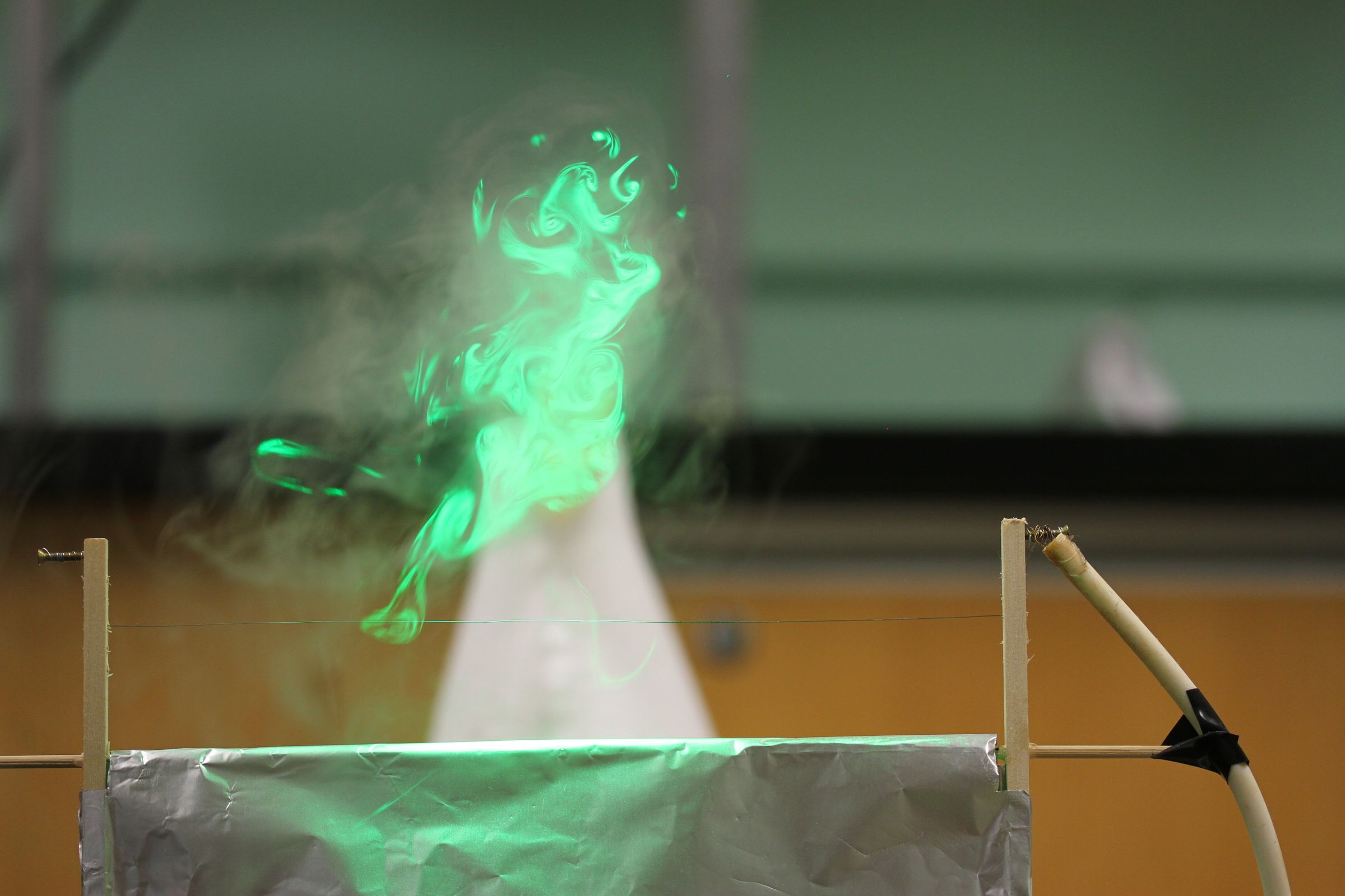 Electrostatic Winds : 4 Steps (with Pictures) - Instructables
