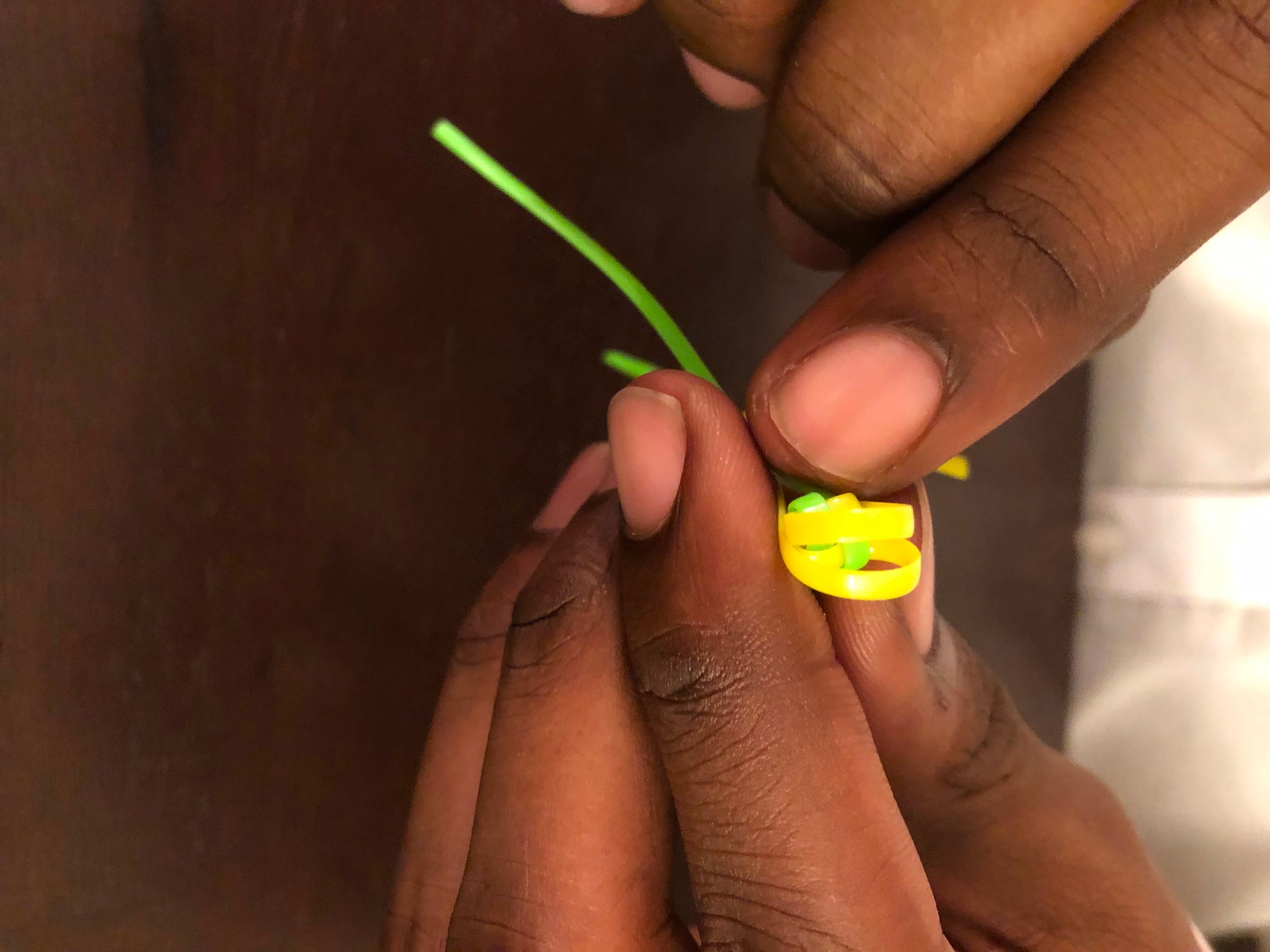 Gimp String Lanyard : 8 Steps - Instructables