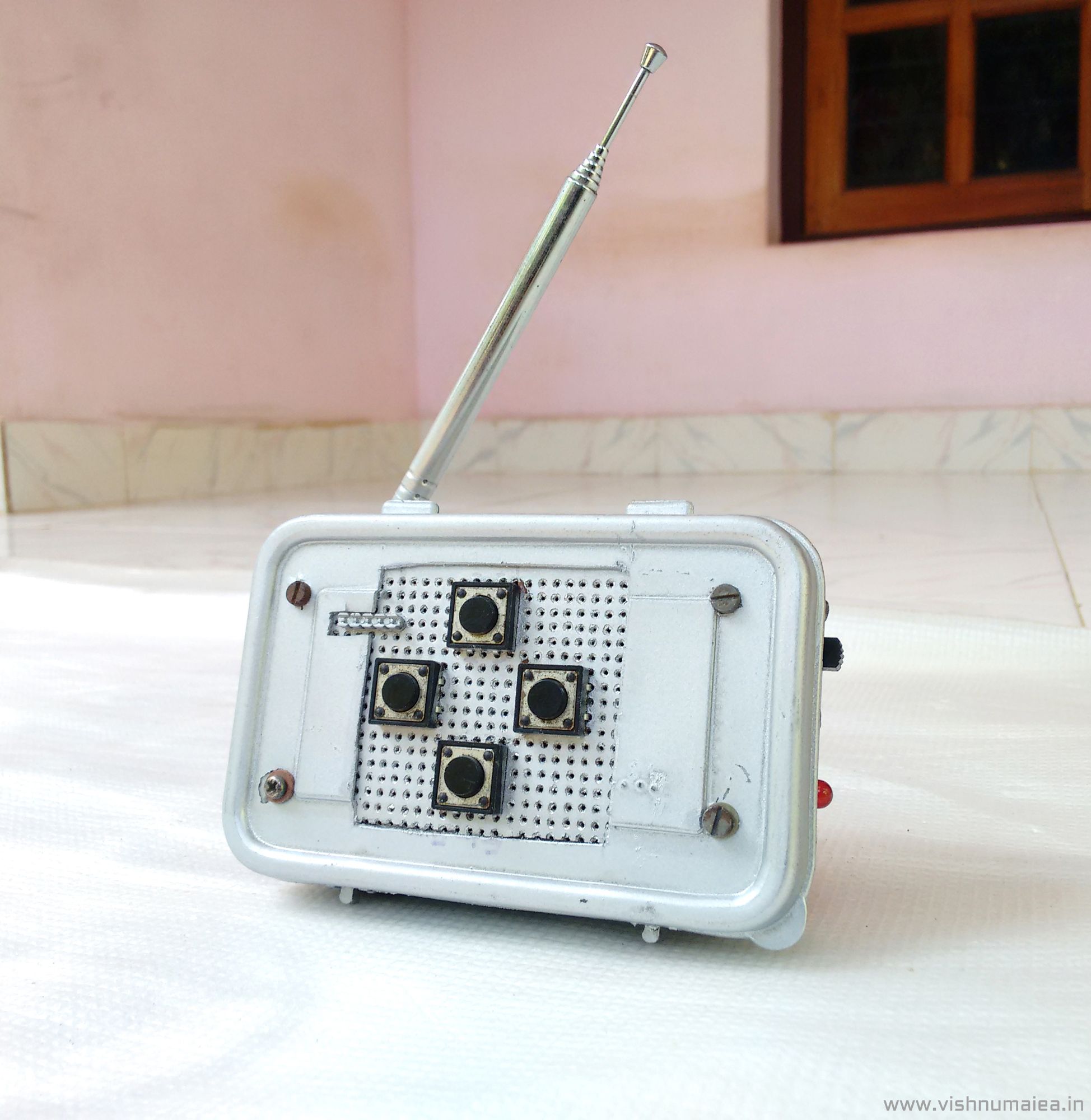 RC Four Wheel Ground Rover : 11 Steps (with Pictures) - Instructables