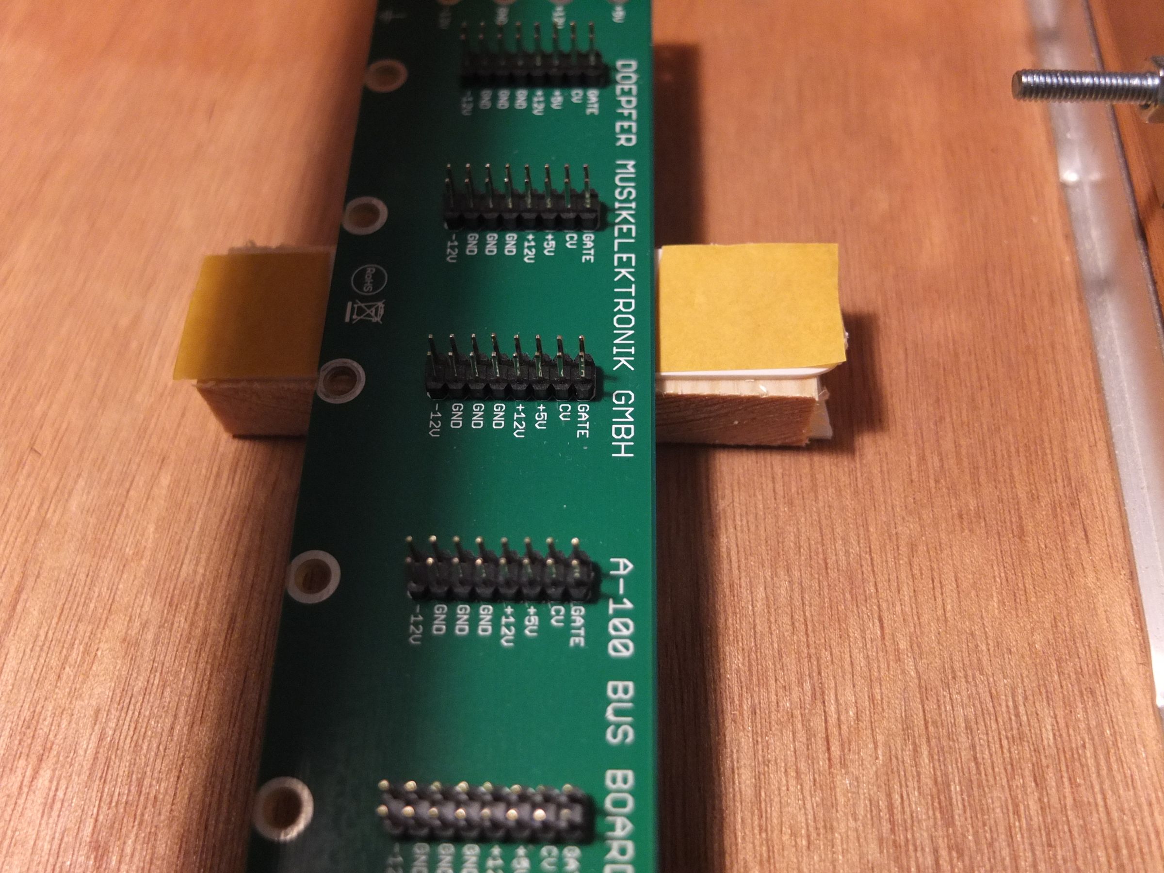 Build Your Own Low-cost Eurorack-Suitcase : 6 Steps (with Pictures ...