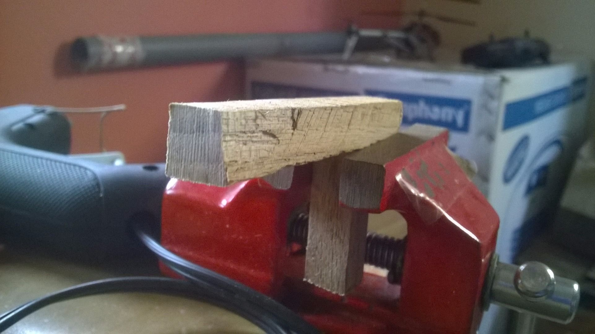 EXTRA HANDS FOR SOLDERING - OCTOPUS : 15 Steps (with Pictures ...