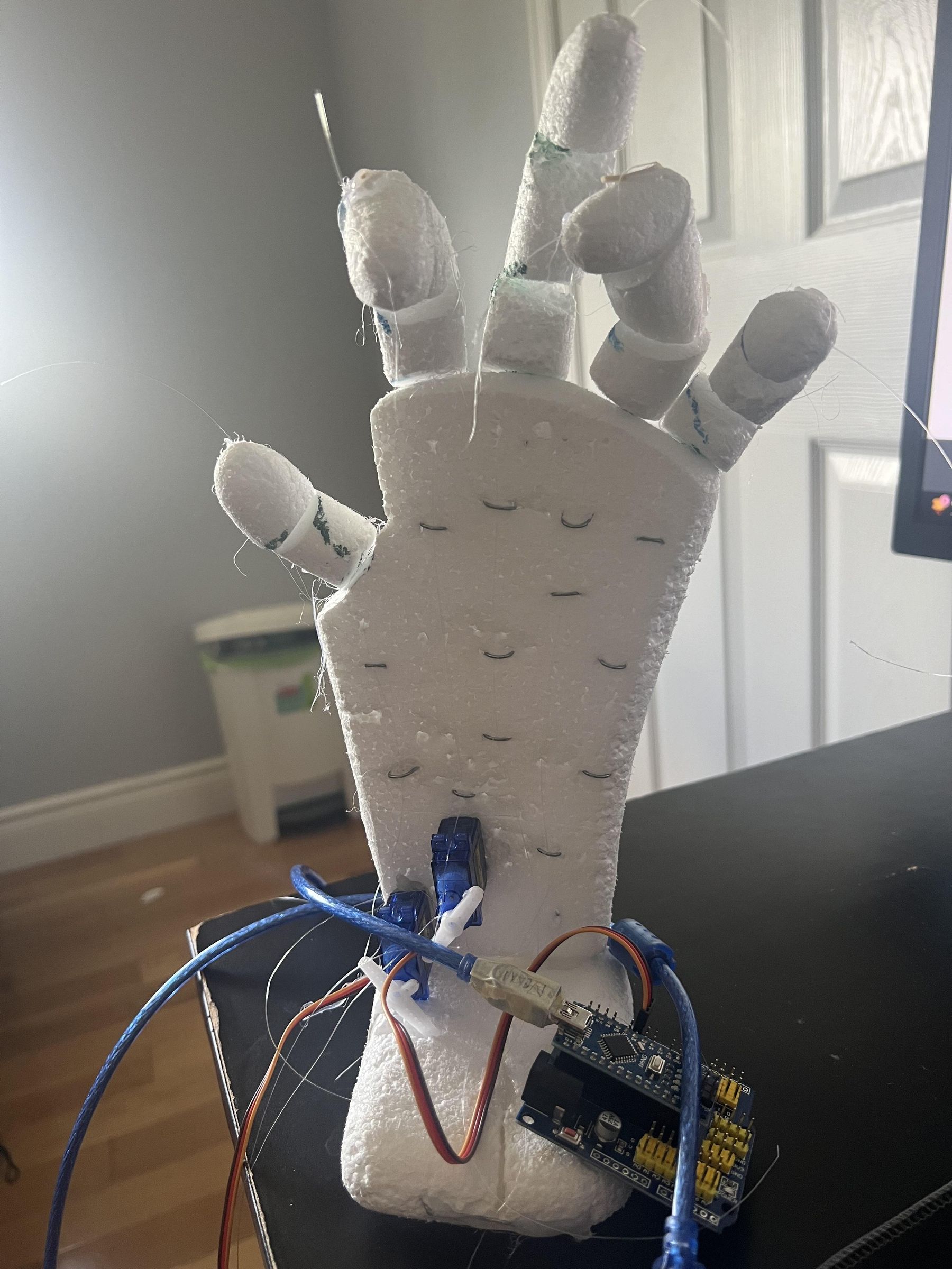 TECH Robot Hand : 5 Steps - Instructables