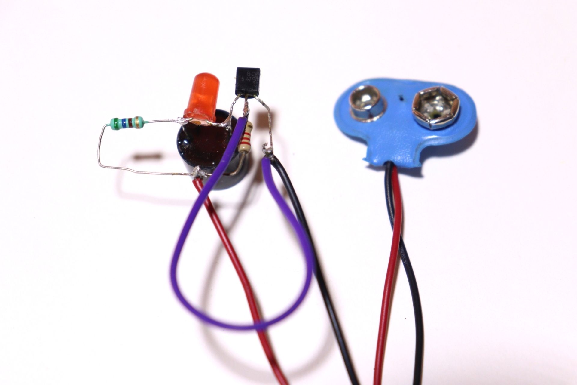 How to Make Wire Tripper Circuit Using BC547 Transistor : 8 Steps ...