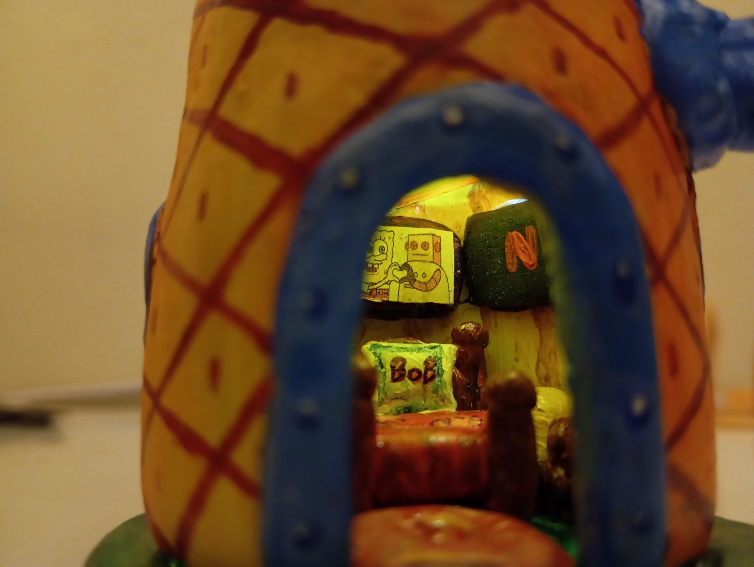 Miniature SpongeBob Pineapple House Interior & Exterior | Handmade ...