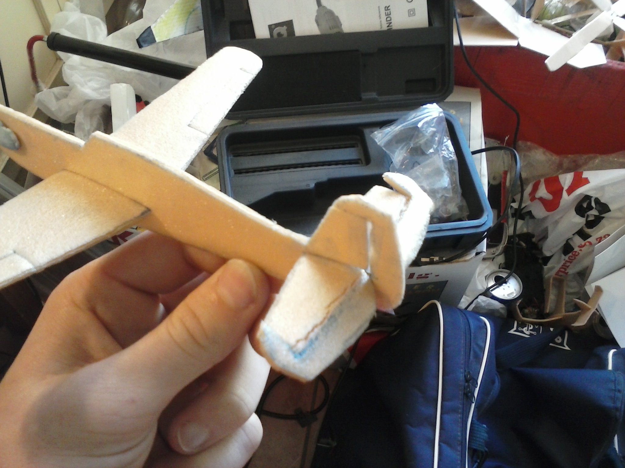 20-Minute Aeroplane : 7 Steps (with Pictures) - Instructables