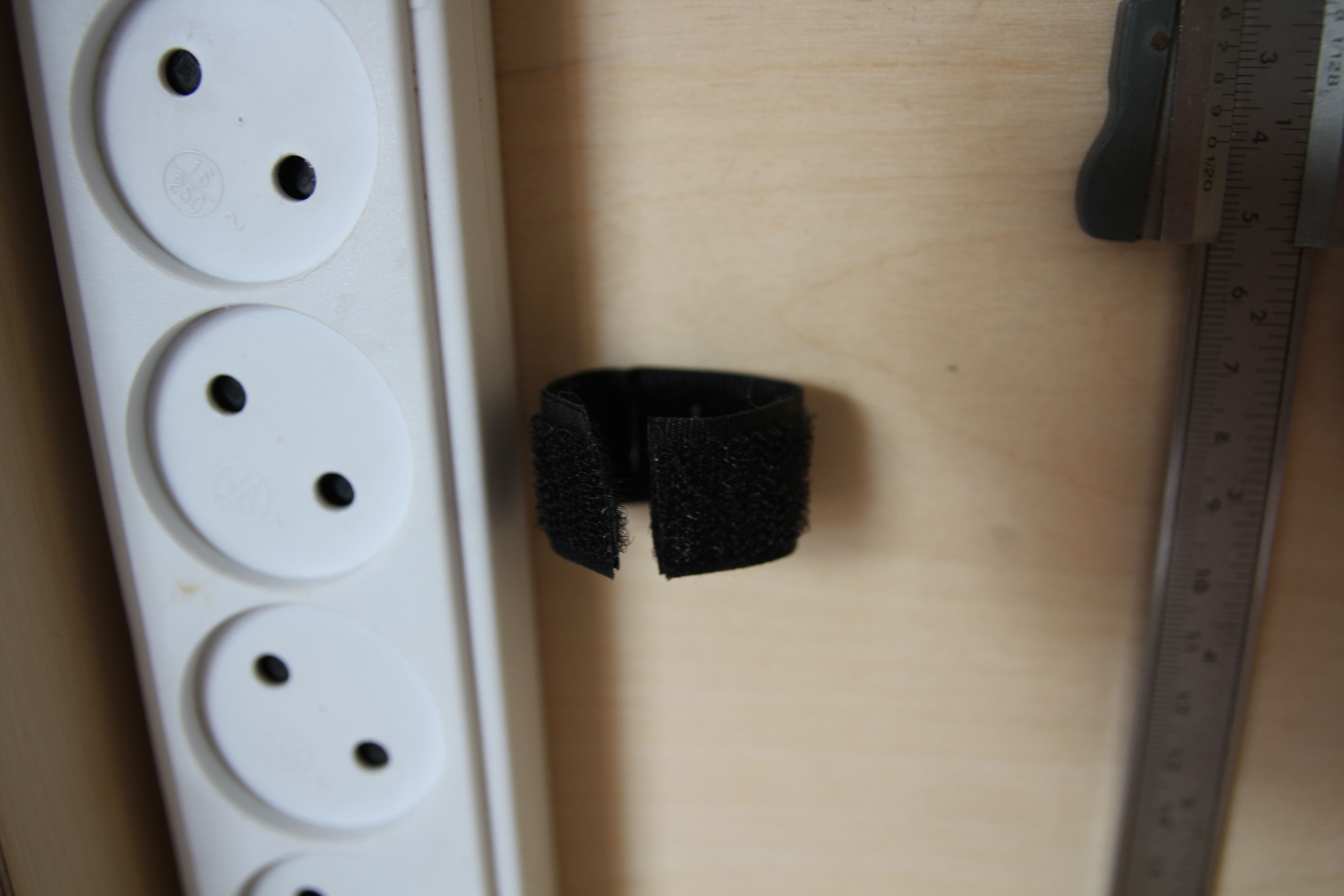 Make a Portable Workstation : 14 Steps (with Pictures) - Instructables