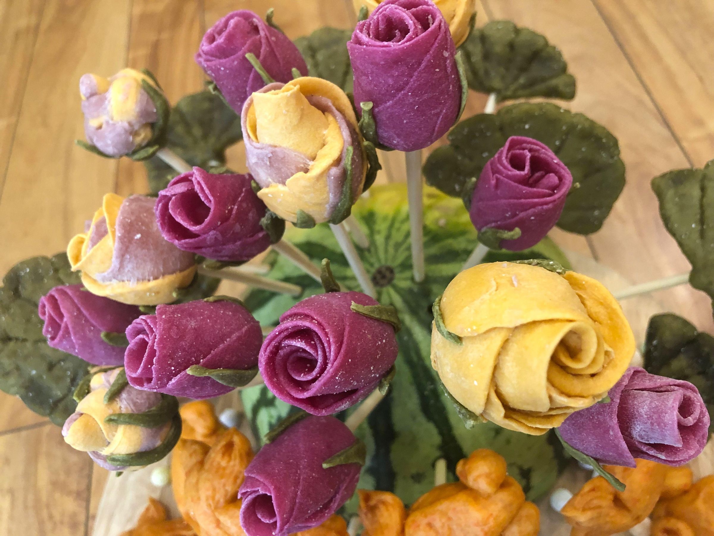 Roses and Goldfish on Sticks : 8 Steps (with Pictures) - Instructables