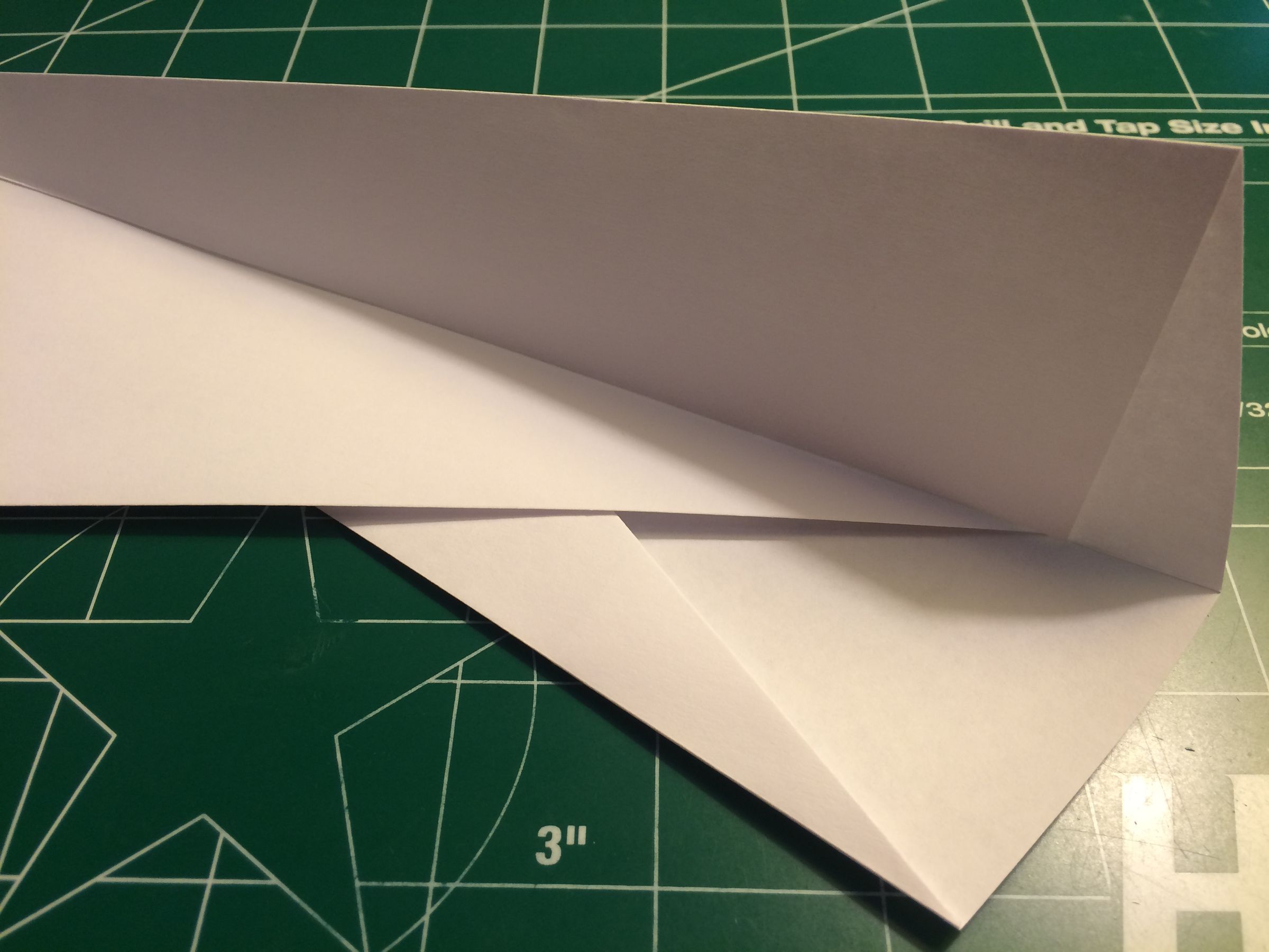 How to Make the Widow Paper Airplane : 8 Steps - Instructables