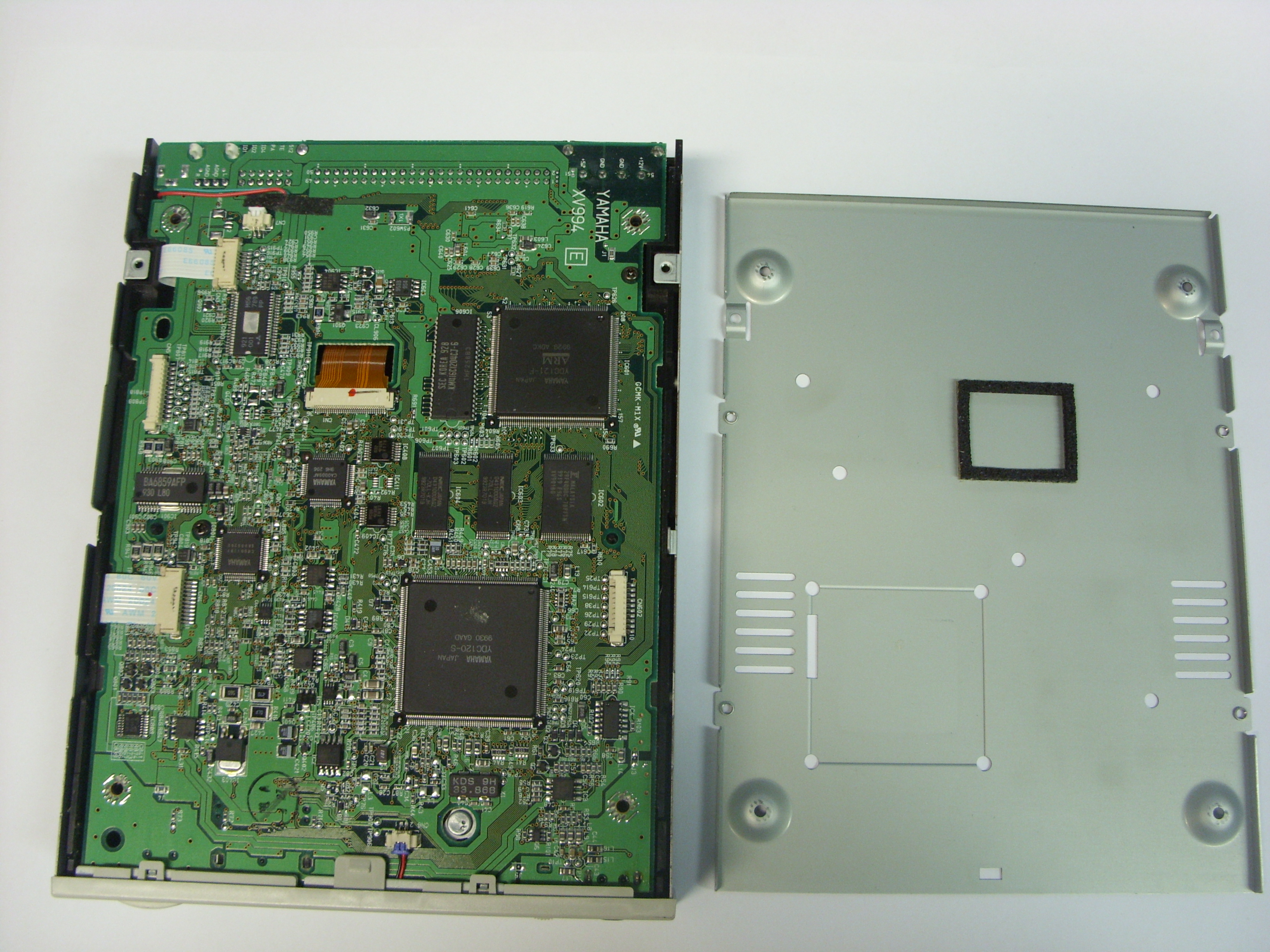 DIY DJ Turntable From Old Computer Parts : 12 Steps (with Pictures ...