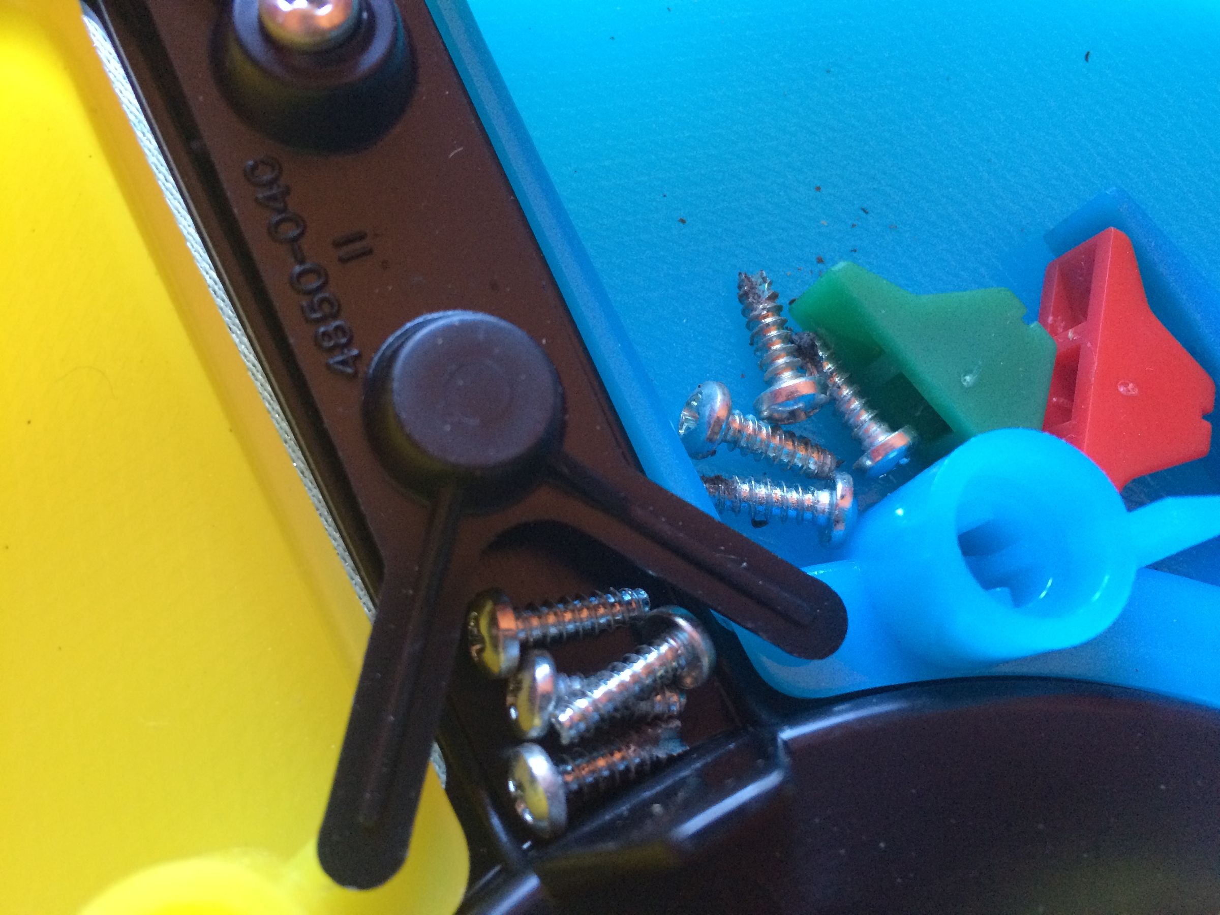 Fix a Vintage Simon Game : 10 Steps (with Pictures) - Instructables