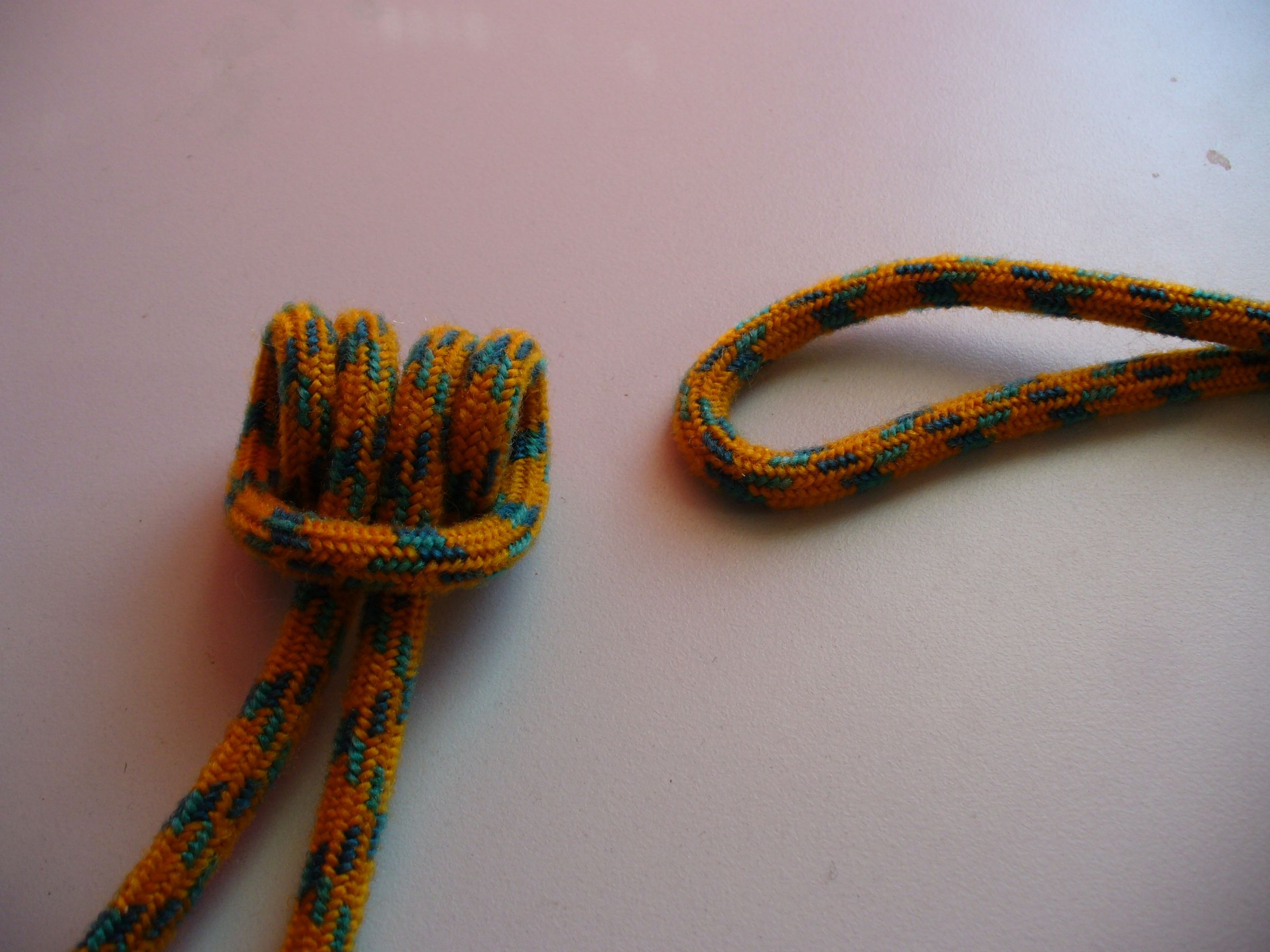 Paracord Prussik Belt : 5 Steps - Instructables