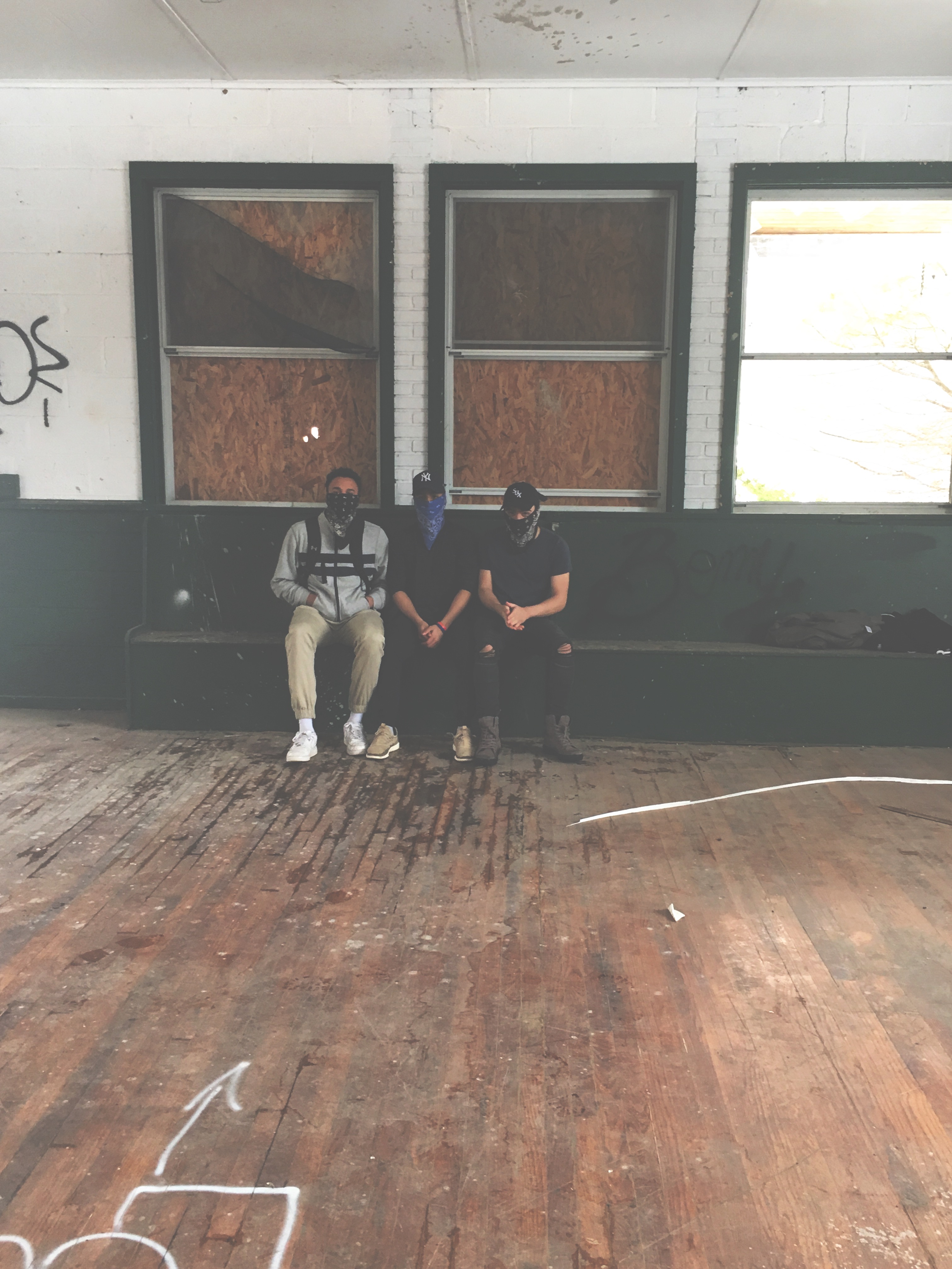 How to Go Urban Exploring for Photographers : 6 Steps (with Pictures ...