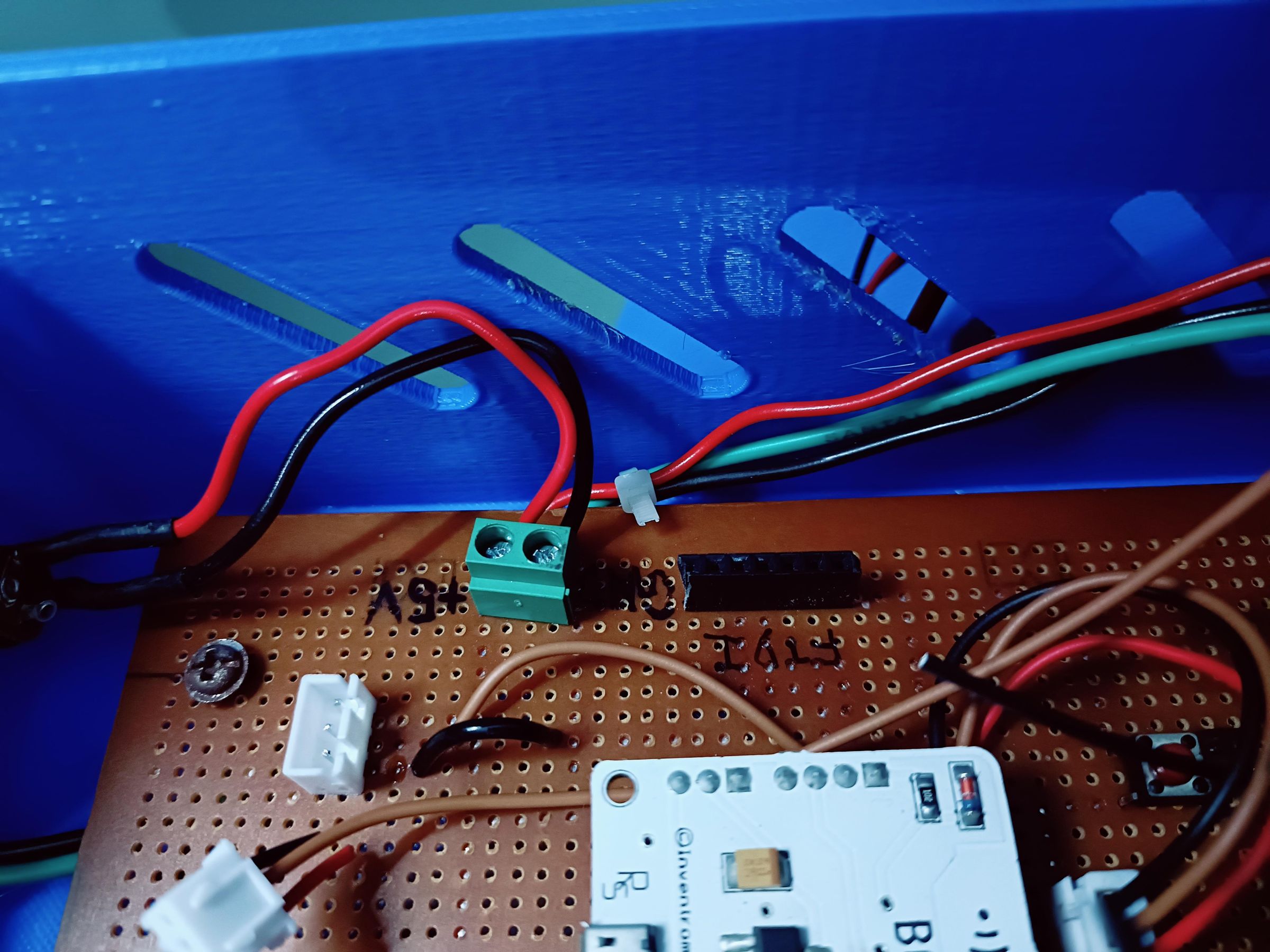 DIY RGB Shelf Lights Using ESP8266 & WLED : 4 Steps (with Pictures ...