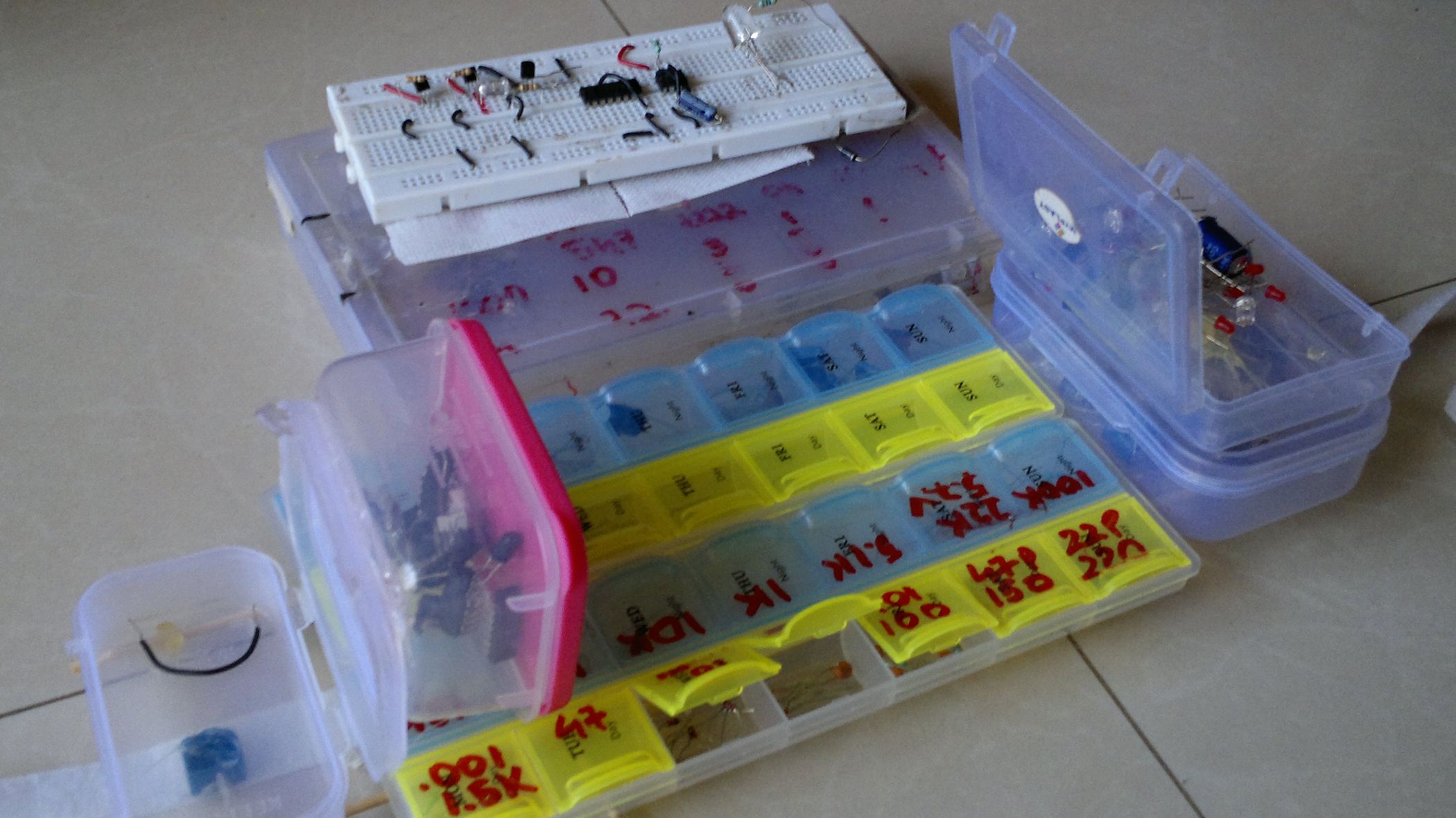 An All-in-one Component Toolbox and Workstation : 5 Steps - Instructables