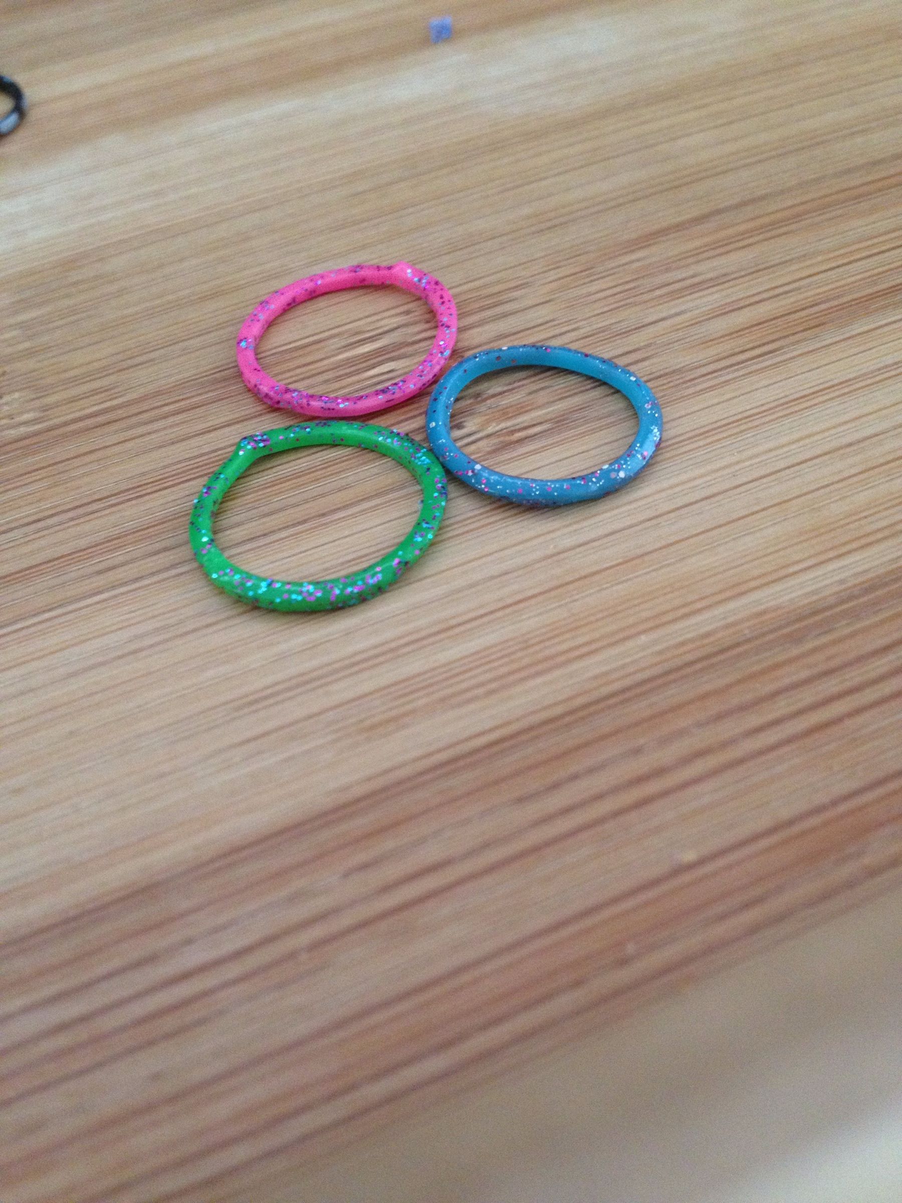 Guide to Loom Bands : 3 Steps - Instructables