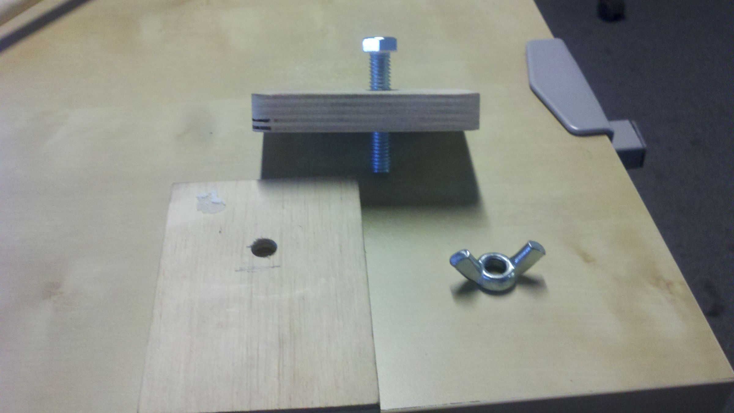 Building a Cheap TV or Monitor Mount : 5 Steps - Instructables