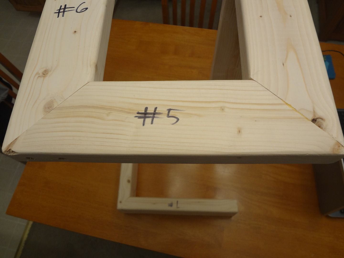 2x4 End Table : 10 Steps (with Pictures) - Instructables